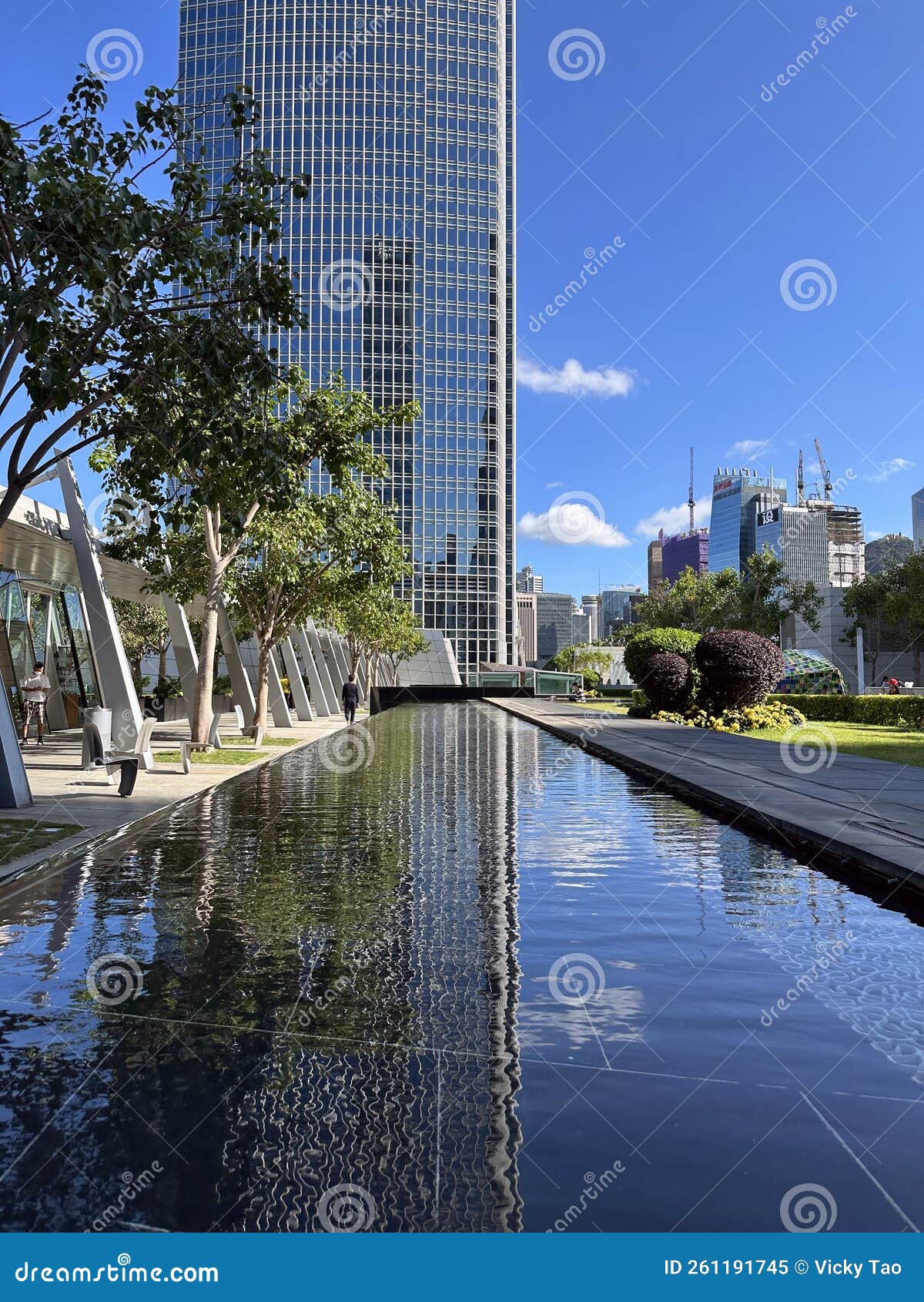 Ifc Hong Kong editorial image. Image of mall, garden - 261191745