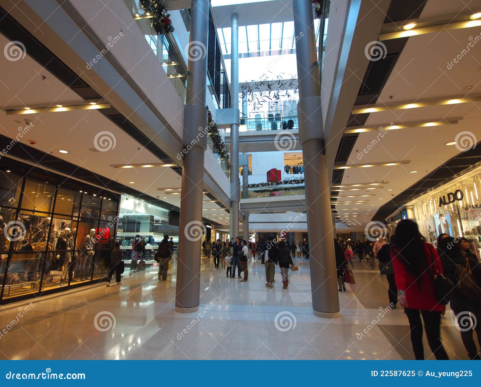 IFC Mall editorial image. Image of center, chinese, architecture - 22587625