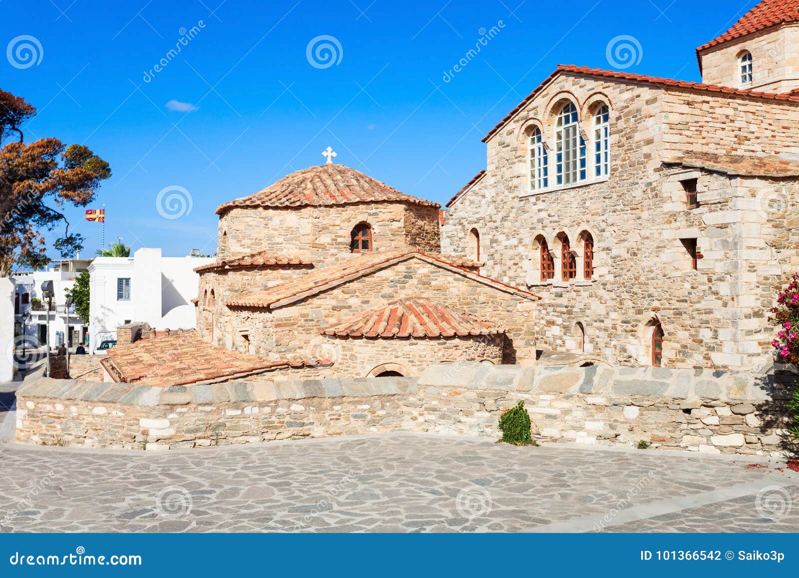 Iglesia De Panagia Ekatontapyliani, Paros Foto de archivo - Imagen de cielo, europa: 101366542