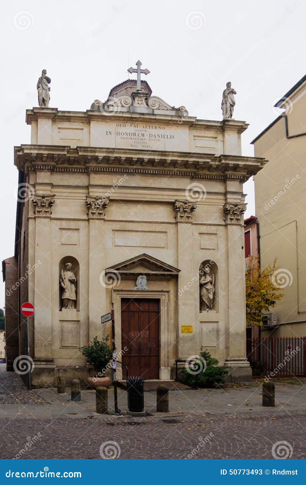 Iglesia De San Daniela, Padua Imagen de archivo - Imagen de torre ...