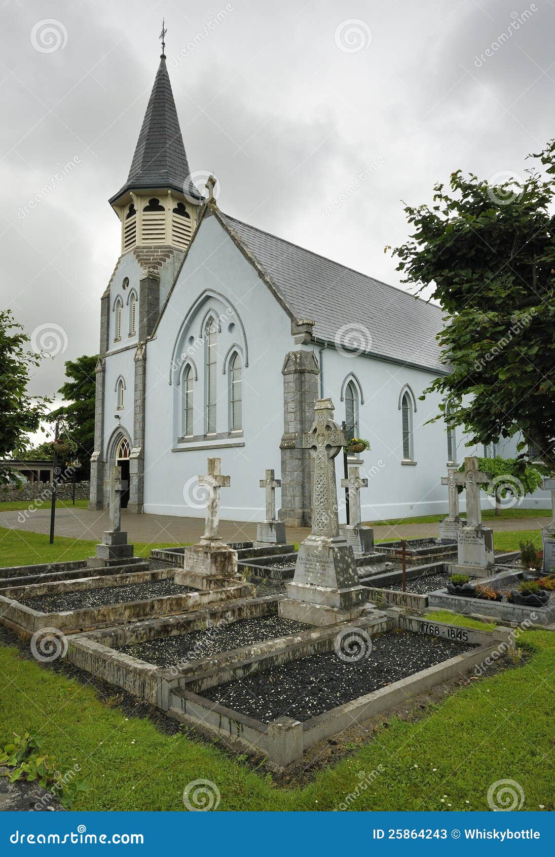 Iglesia Del St. Maria, Ruan Imagen de archivo - Imagen de santo, tumba ...