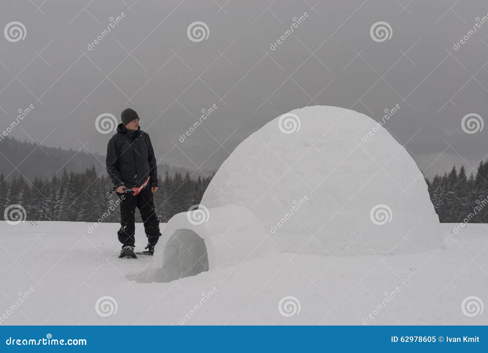 Igloo stock image. Image of arctic, blue, homes, entrance - 62978605