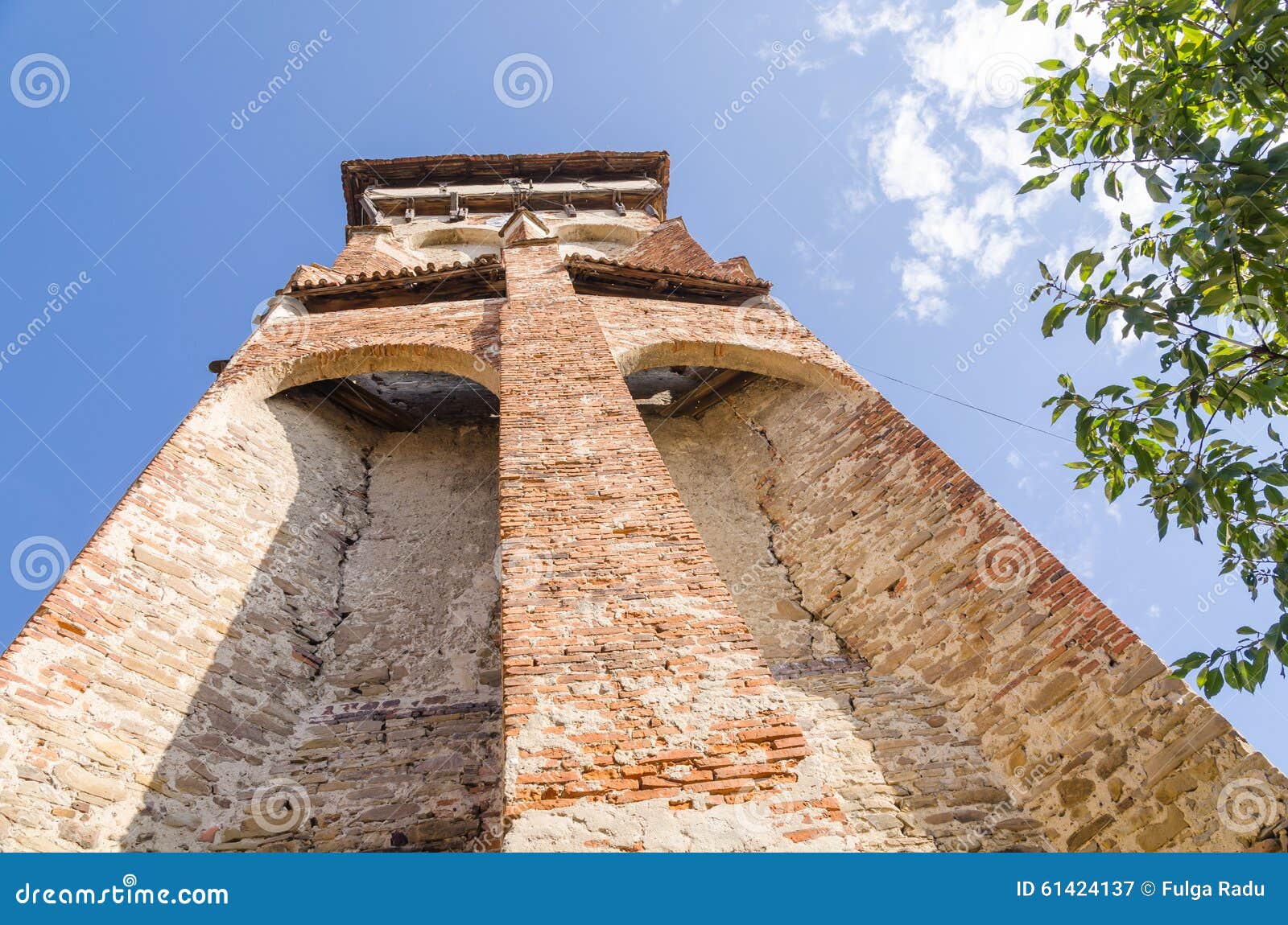 Igreja Fortificada Viilor De Valea Fotografia Editorial - Imagem de ...