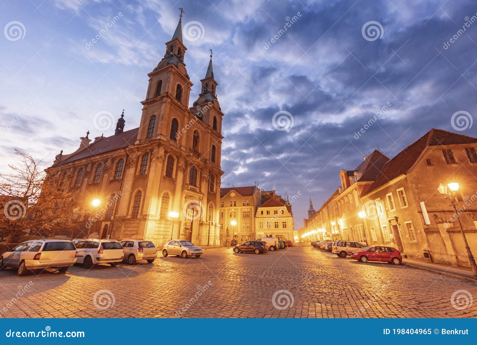 Igreja sagrada em bronha imagem de stock. Imagem de igreja - 198404965