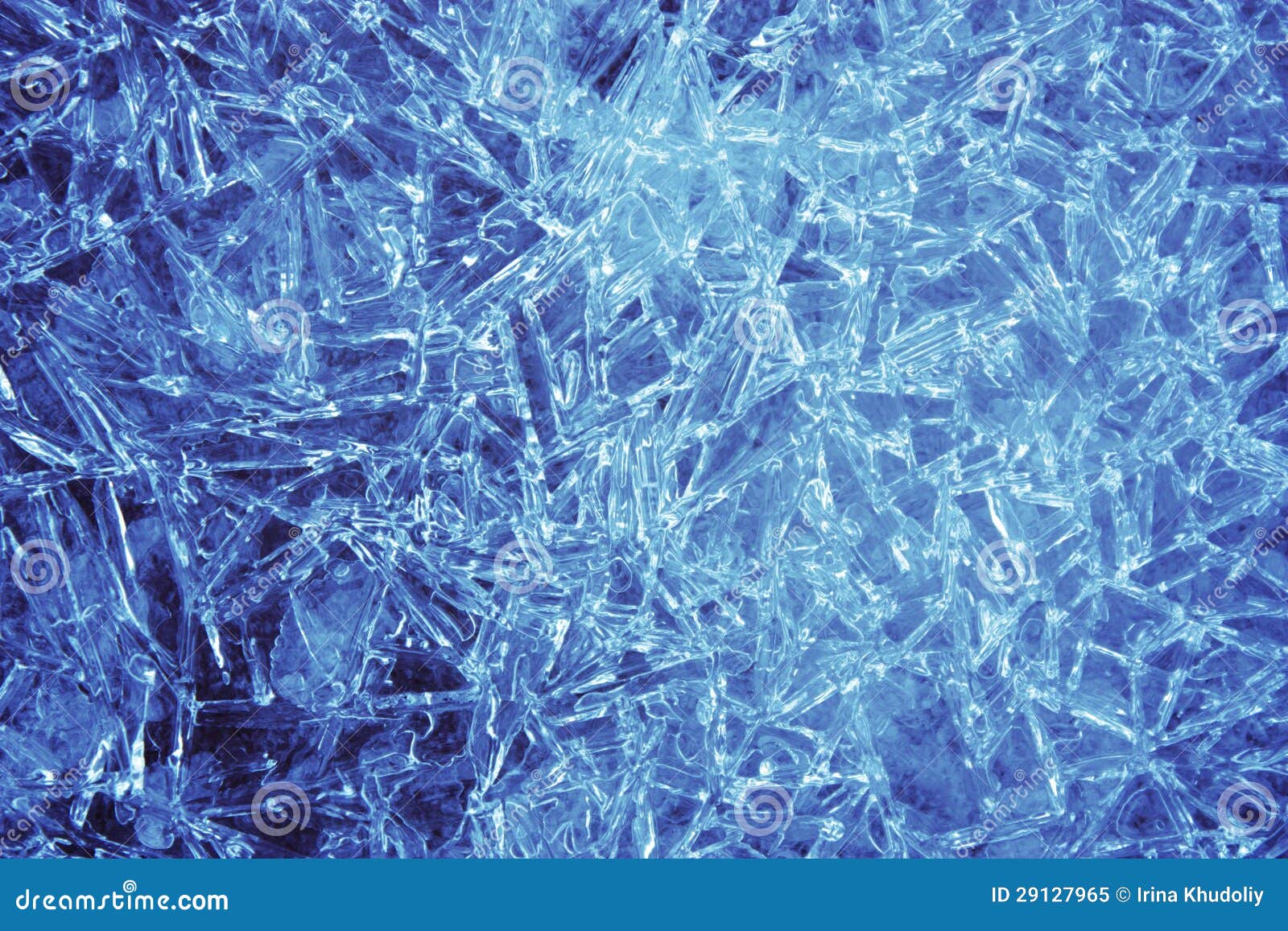 Ijs bevroren water stock afbeelding. Image of suikerglazuur - 29127965