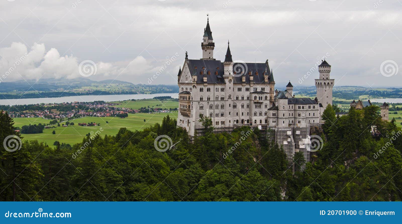 Il Castello Del Re Pazzesco Fotografia Stock - Immagine di turismo ...
