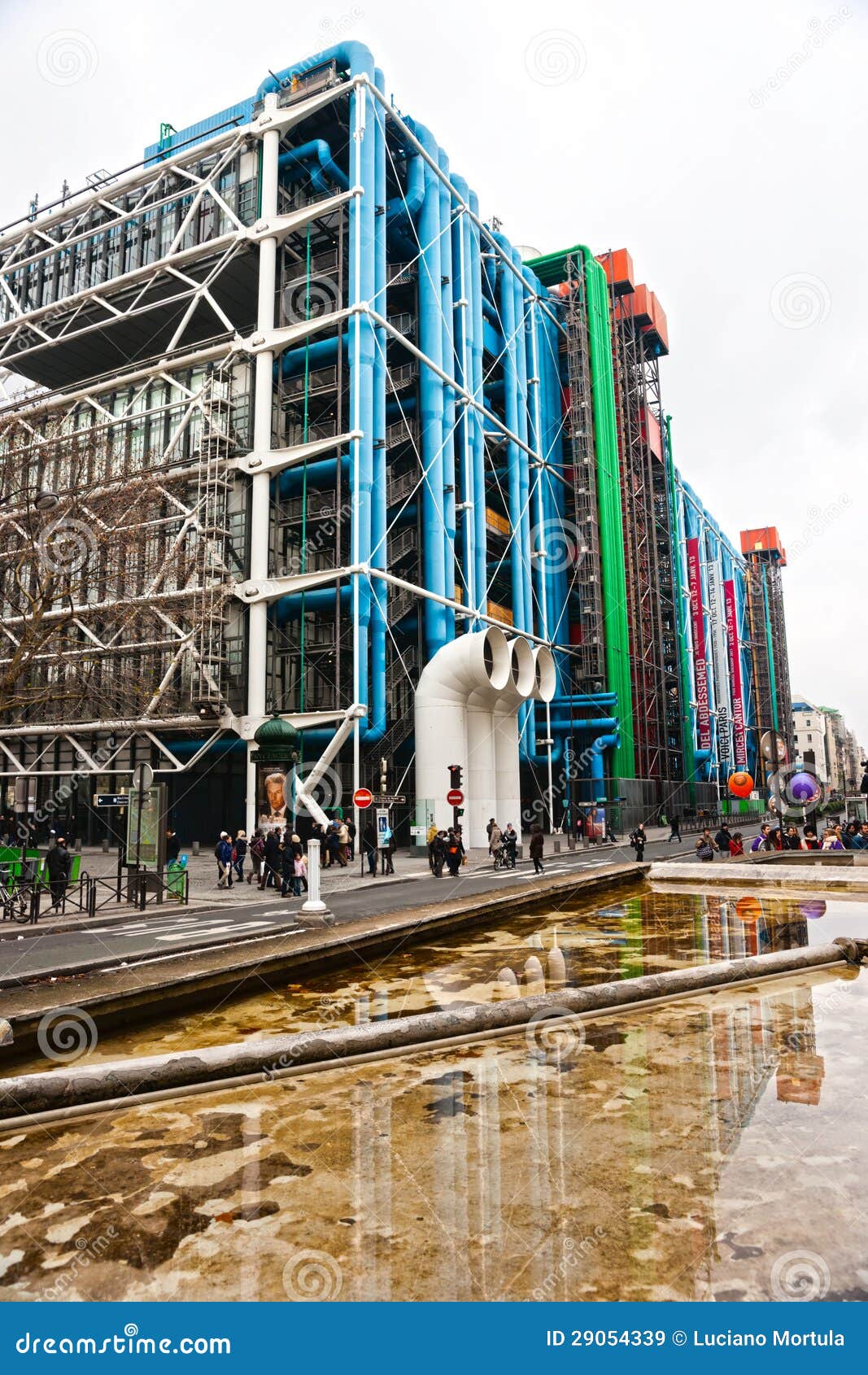 Il Centro Culturale Di Pompidou a Parigi, Francia Immagine Stock ...