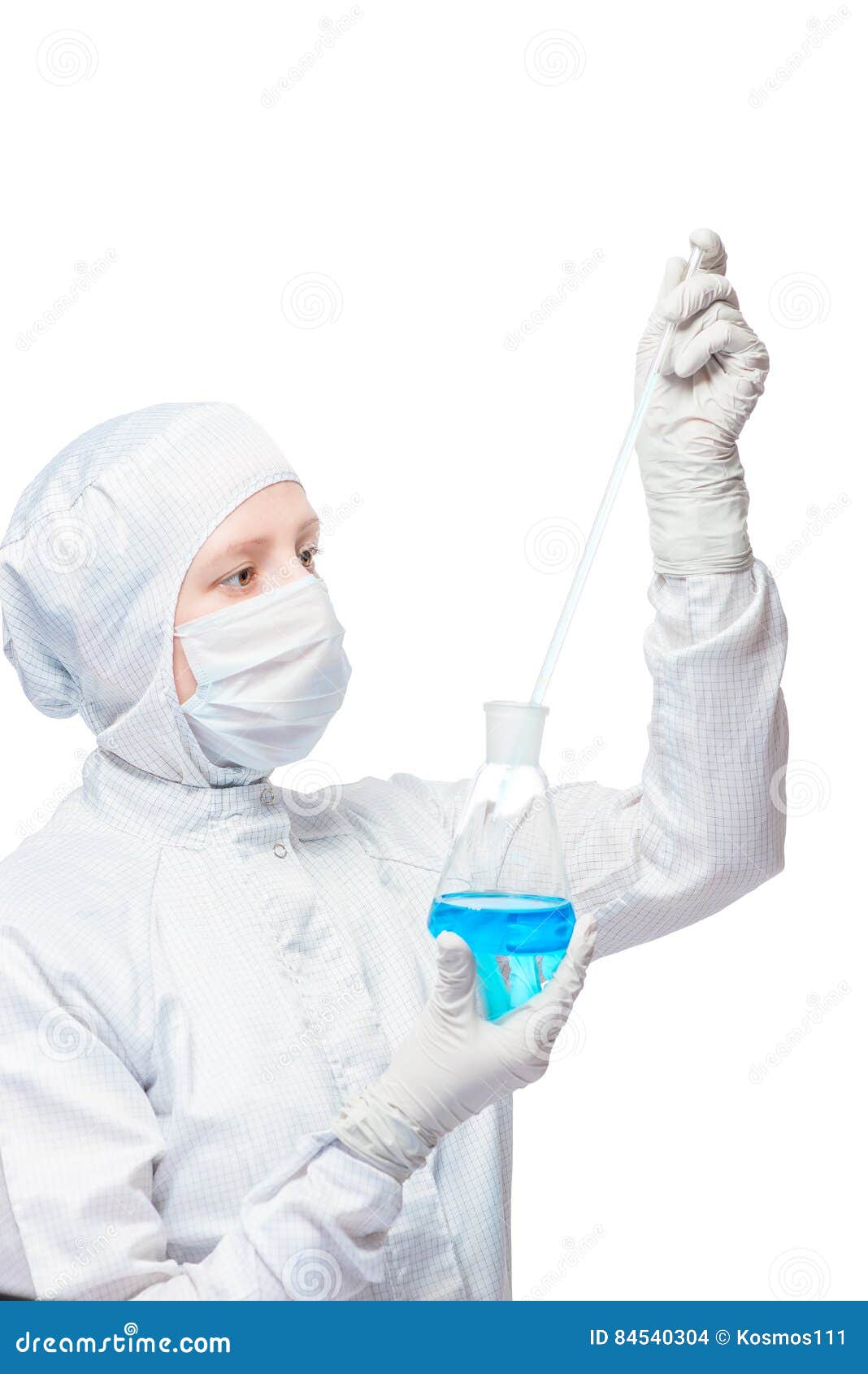 Il Chimico Con La Boccetta E La Pipetta Analizzano Il Liquido Blu ...