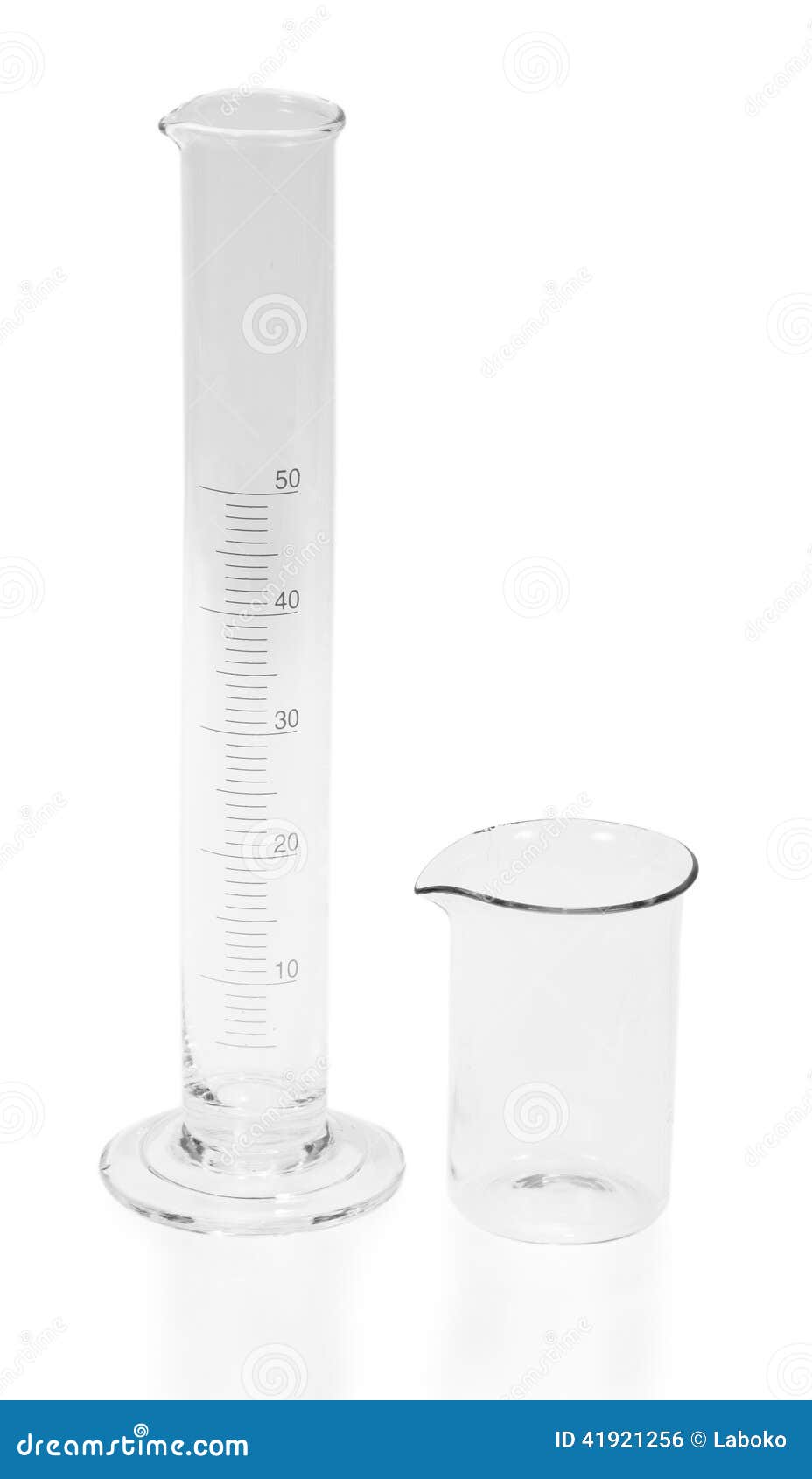 Il Cilindro Graduato Ed Il Vetro Fotografia Stock - Immagine di ...