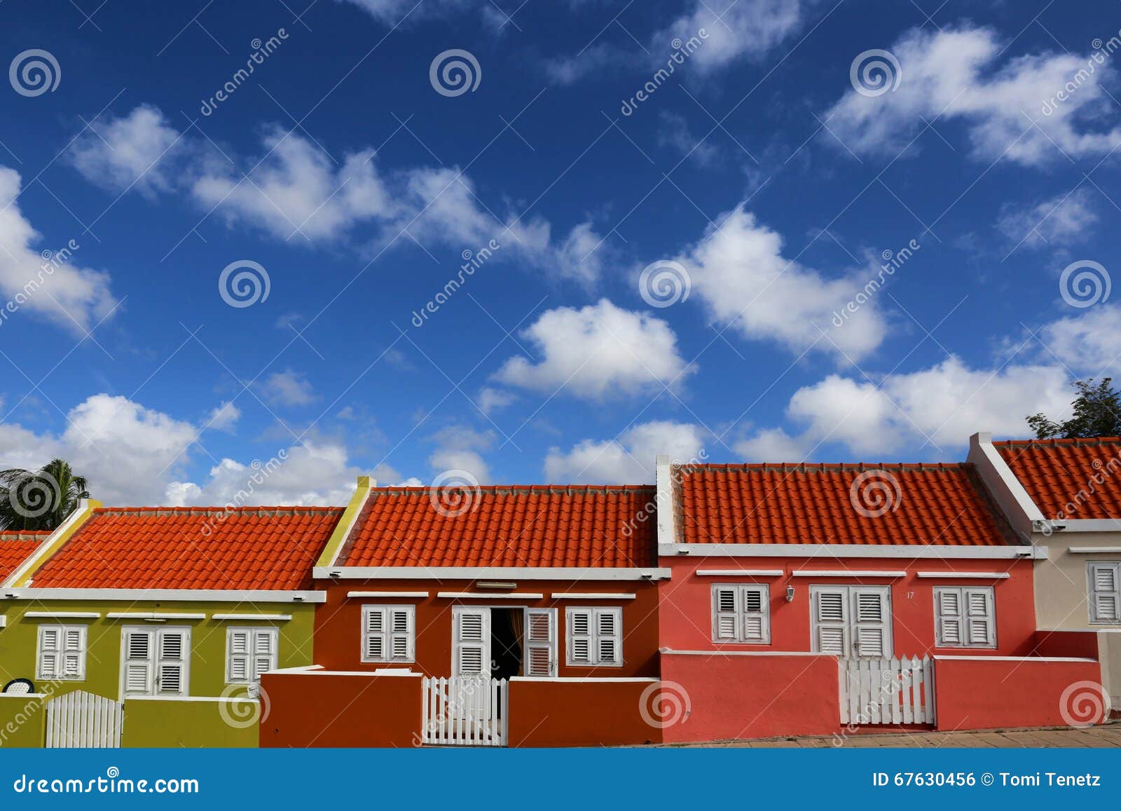 Il Curacao: Case Colorate Pastello Fotografia Stock - Immagine di ...