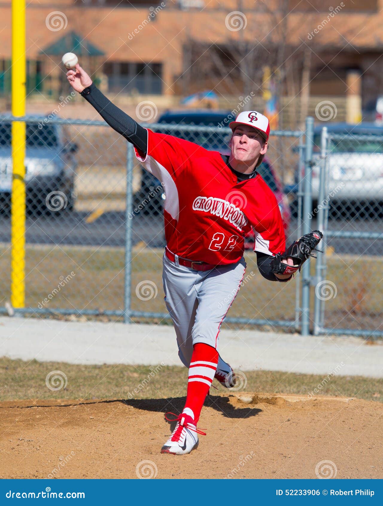 Il Lanciatore Di Baseball Della High School Si Scalda Fotografia ...