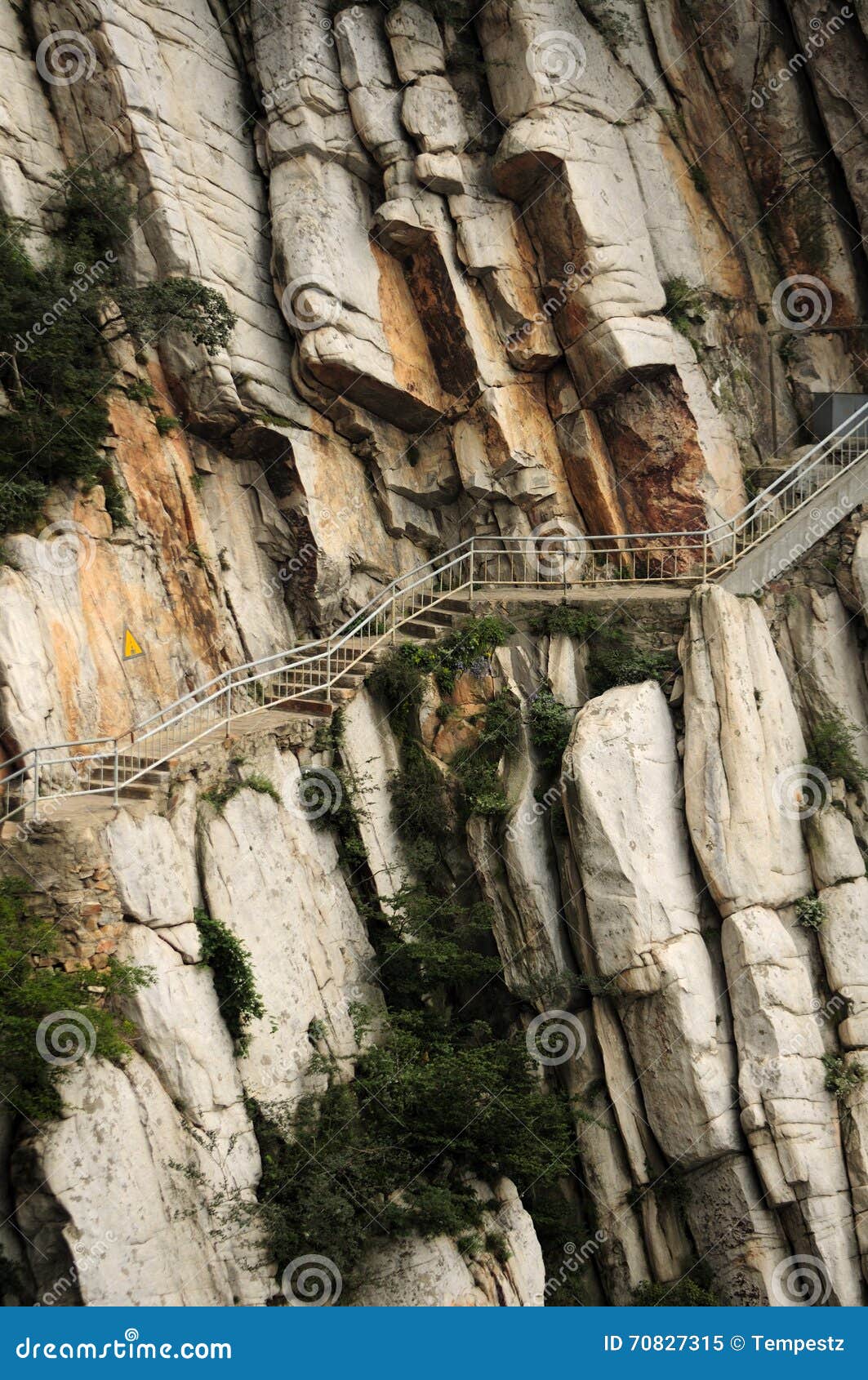 Il Monte Song Cliff Walk immagine stock. Immagine di scale - 70827315