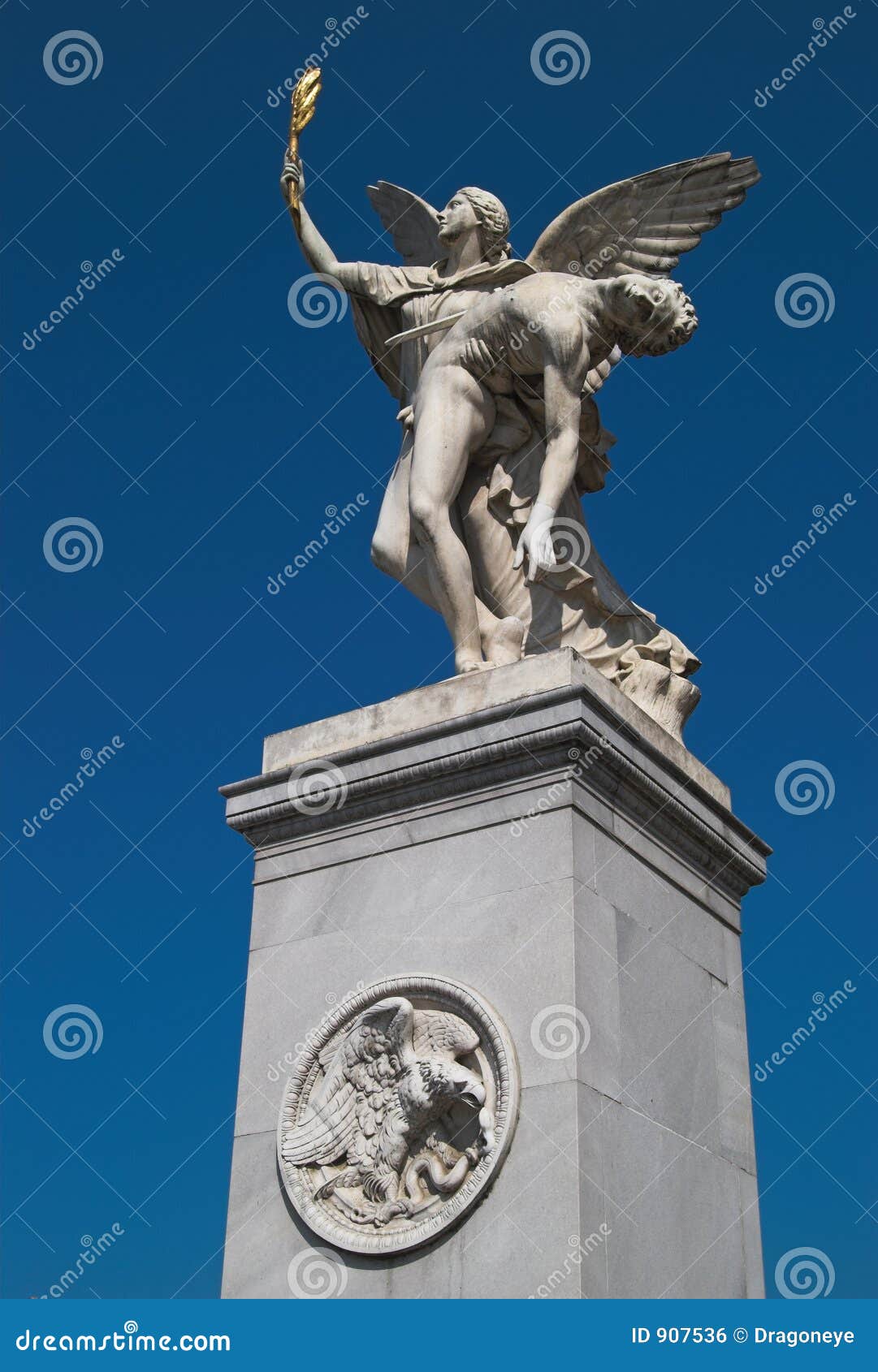 Il Nike Della Dea Supporta Il Guerriero Fotografia Stock - Immagine di ...