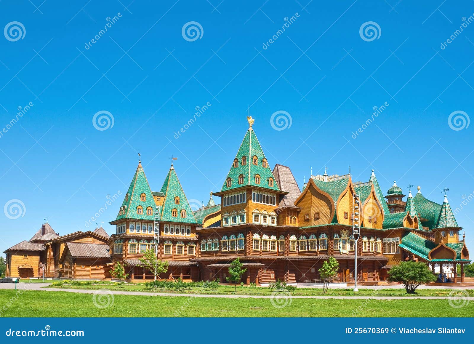 Il Palazzo Di Legno, Mosca, Russia Immagine Stock - Immagine di palazzo ...