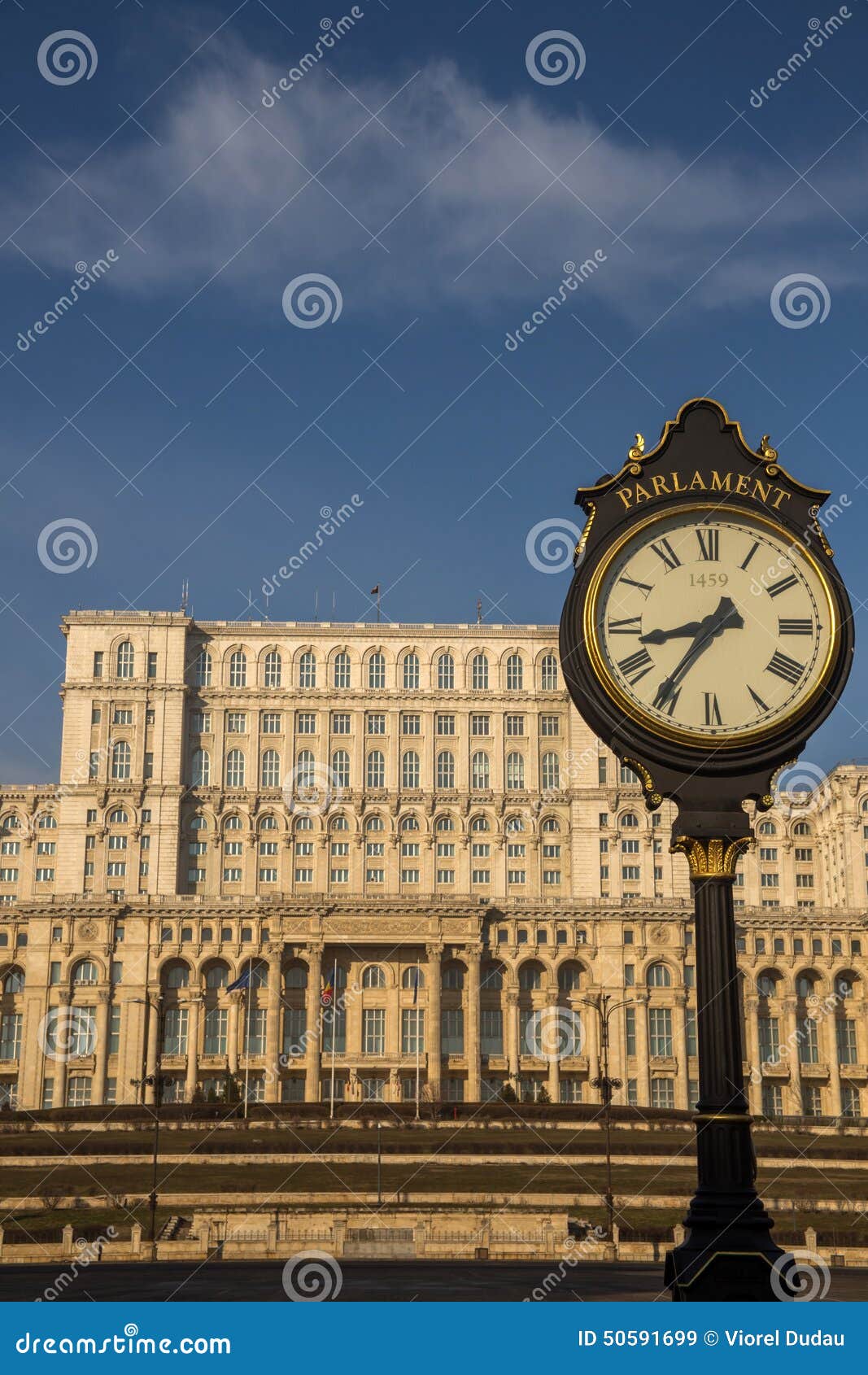 Il Parlamento Rumeno (casa Poporului) Immagine Stock - Immagine di casa ...