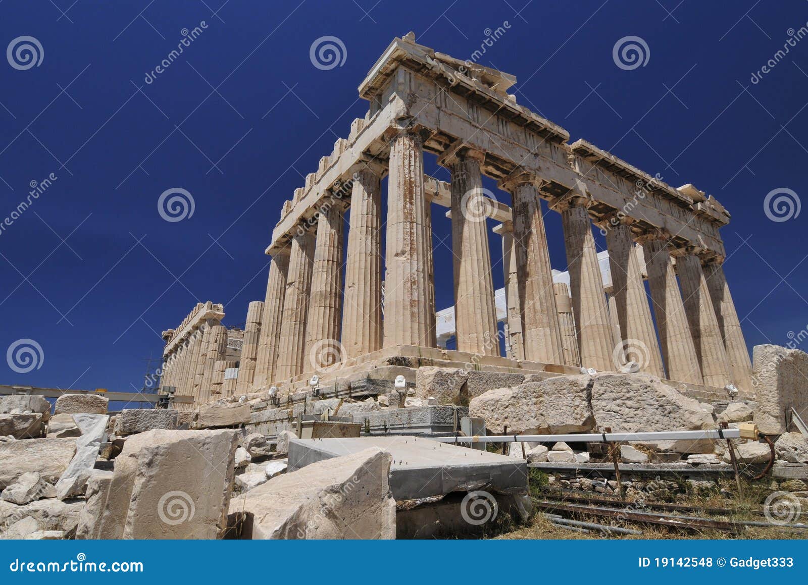 Il Parthenon fotografia stock. Immagine di scenico, atene - 19142548