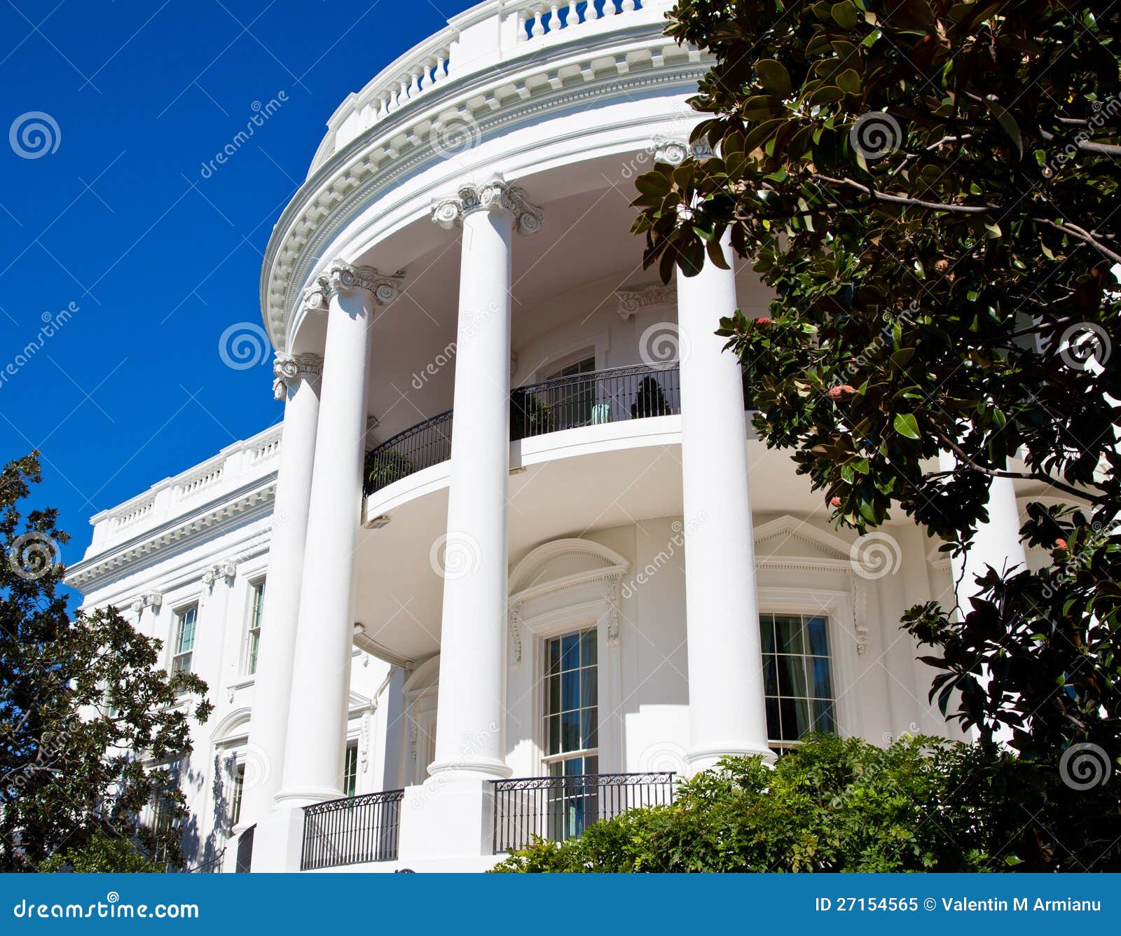 Il Particolare Della Casa Bianca Immagine Stock - Immagine di ...