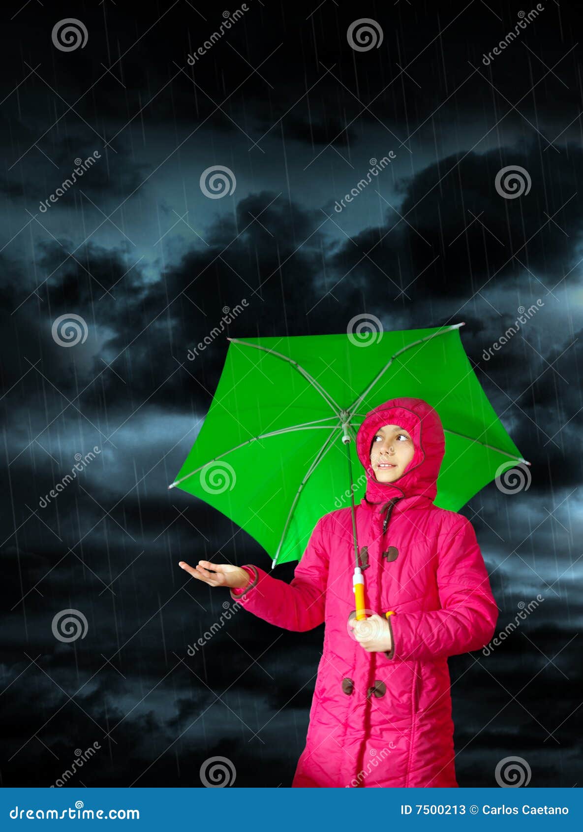 Il pleut image stock. Image du nuageux, defense, blizzard - 7500213