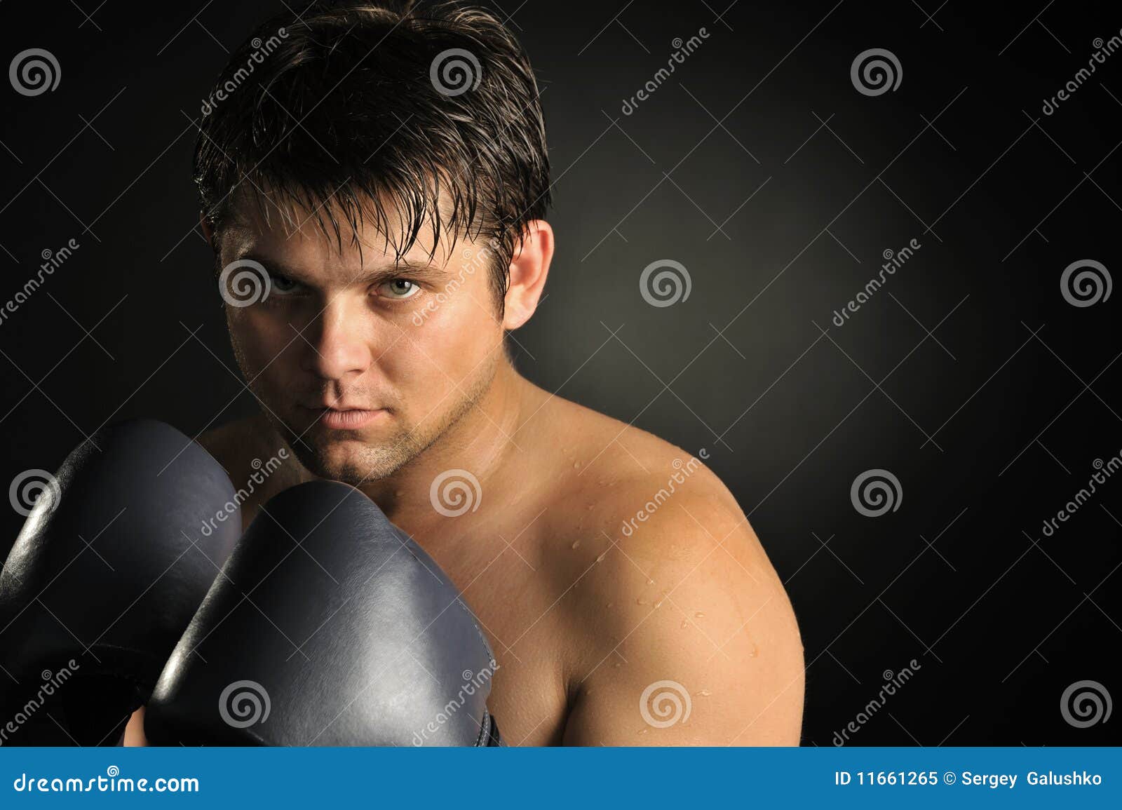 Il pugile immagine stock. Immagine di salute, testa, espressione - 11661265