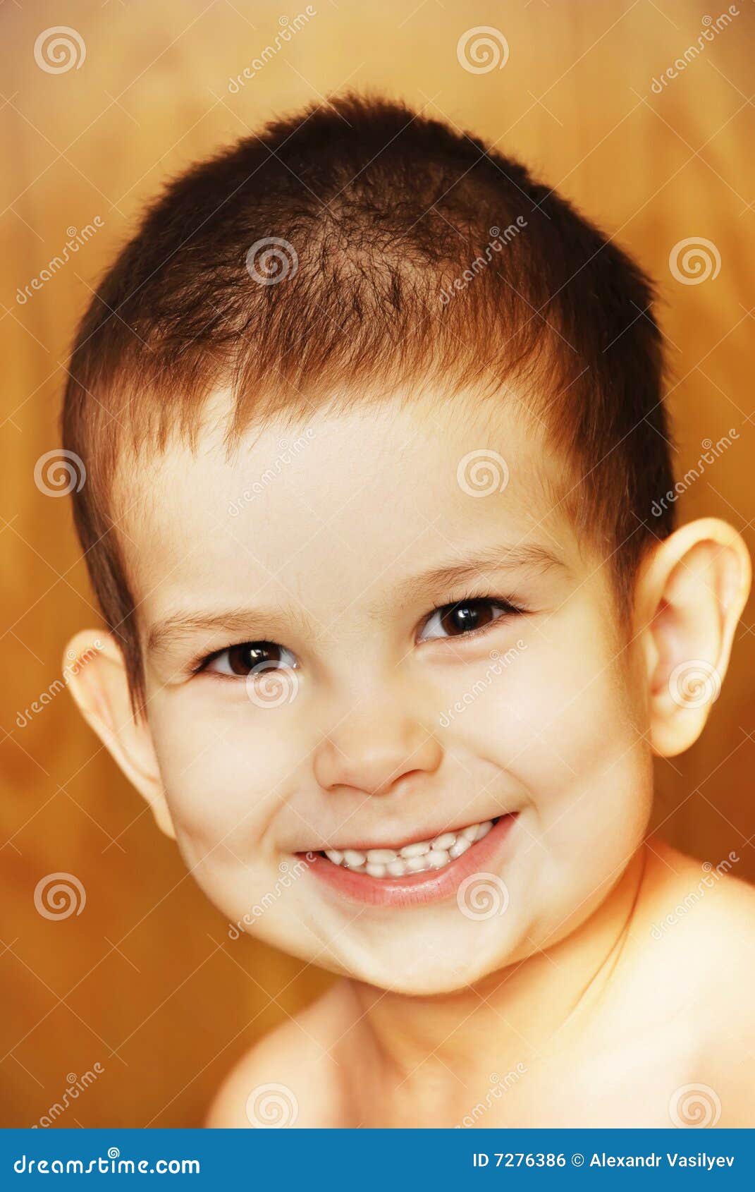 Il ragazzino fotografia stock. Immagine di espressione - 7276386