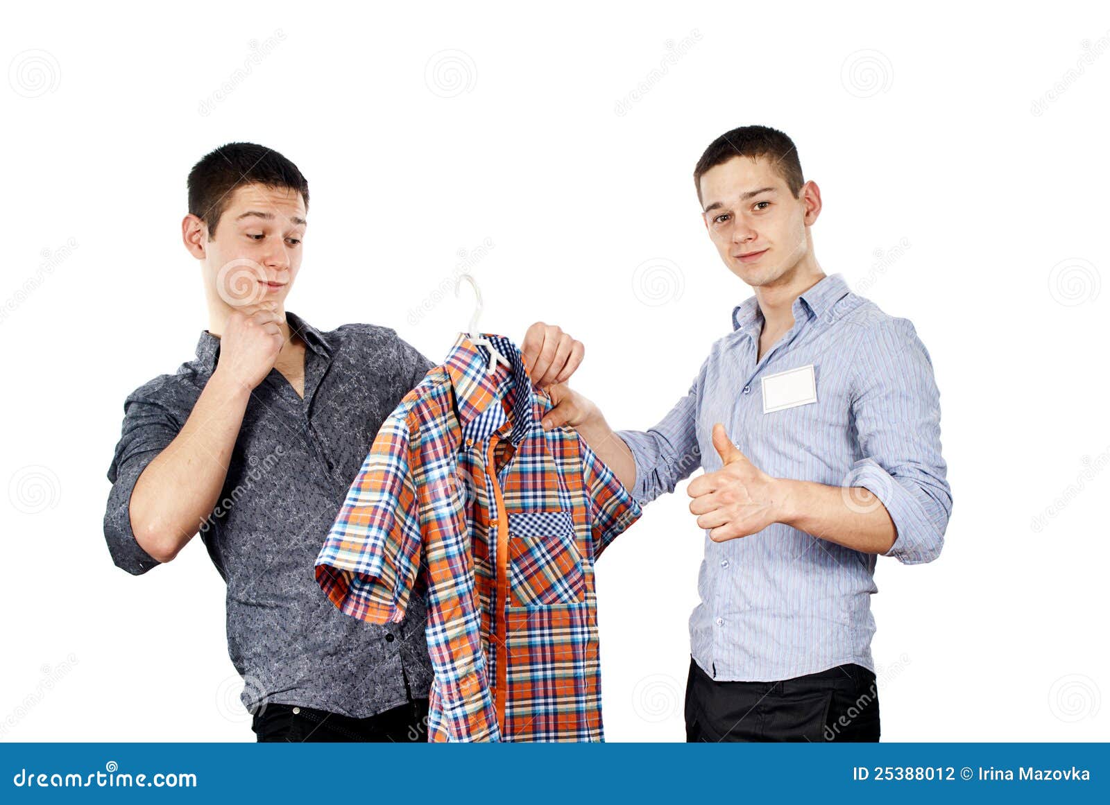 Il Venditore Raccomanda Il Compratore Fotografia Stock - Immagine di ...