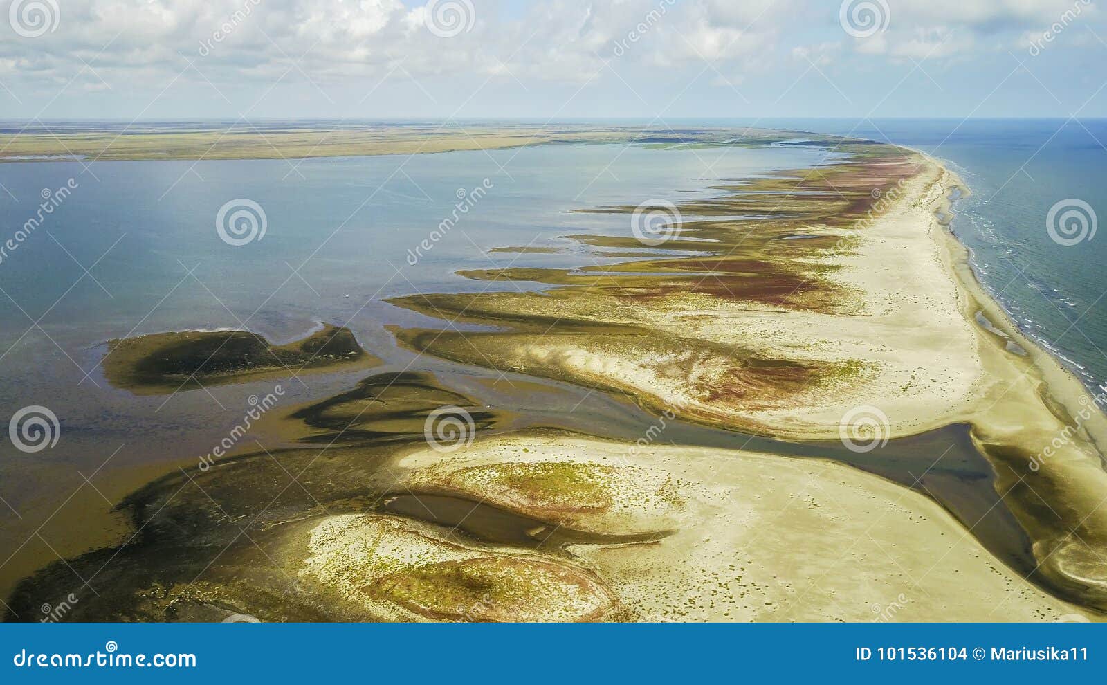 Ilha De Sacalin, O Mar Negro, Romênia Foto de Stock - Imagem de tira ...