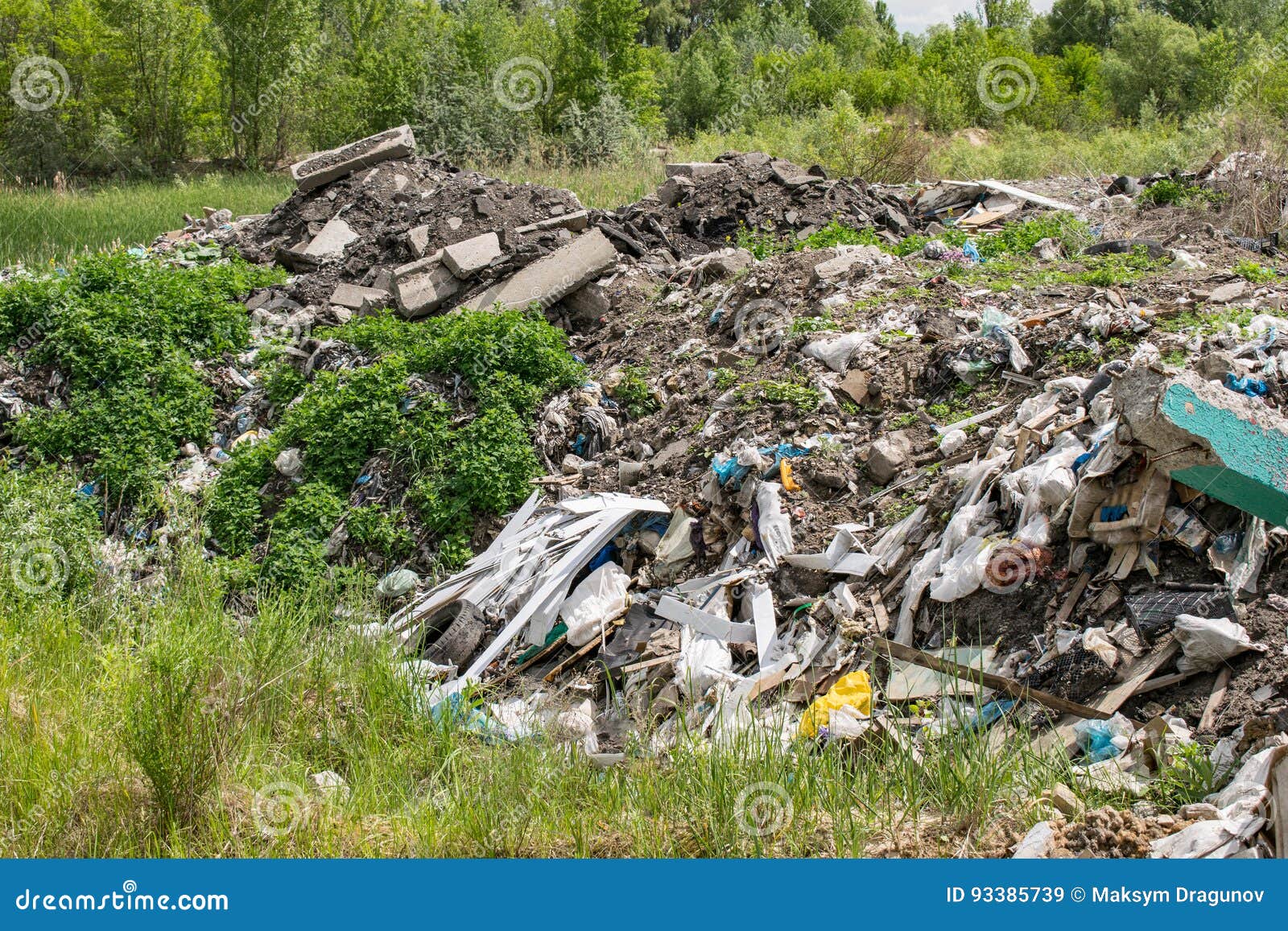 Illegal garbage dumping stock image. Image of dirty, nature - 93385739