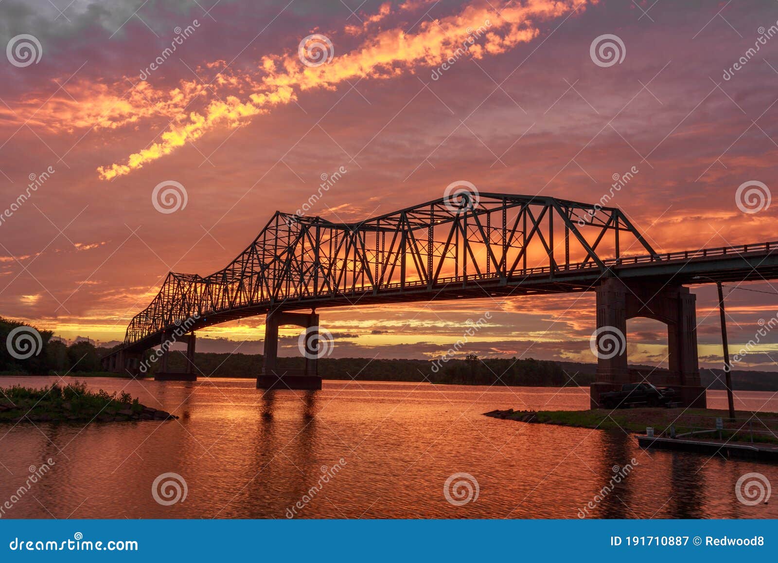 Illinois River Bridge in Lacon, Illinois at Sunset Stock Image - Image ...
