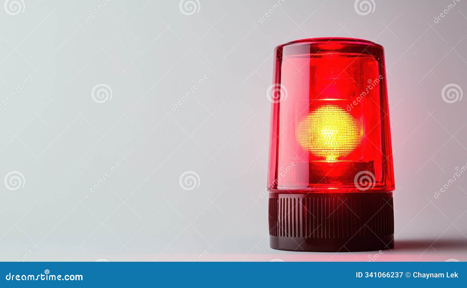 Illuminated Red Siren Light Stock Illustration - Illustration of bright ...