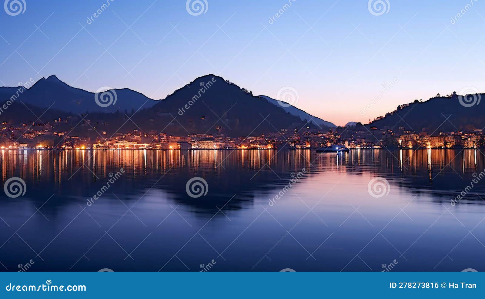 Panoramic View of Lake Como at Night, Italy Stock Illustration ...