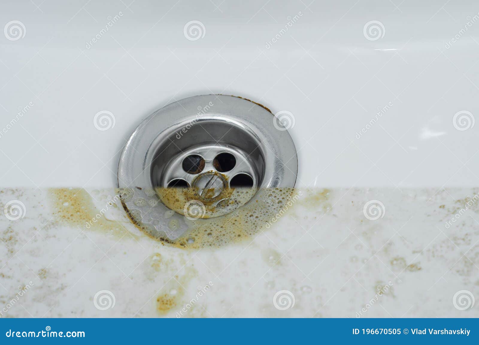 Illustrative Example of the Action of Detergents before and after Using ...