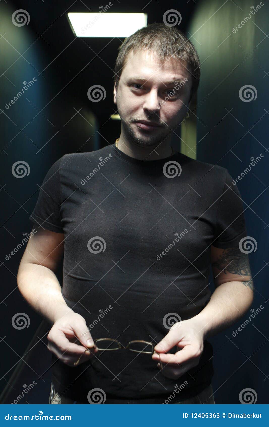 Ilya Chort Knabengof editorial stock photo. Image of event - 12405363