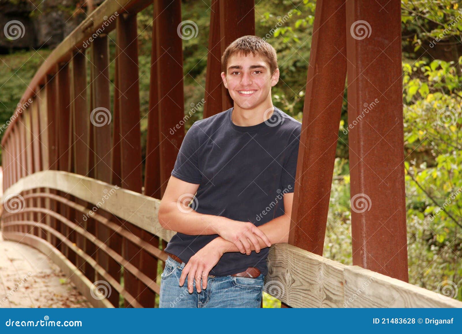 Im FreienAbiturient-Portrait-netter Mann Stockfoto - Bild von mann ...