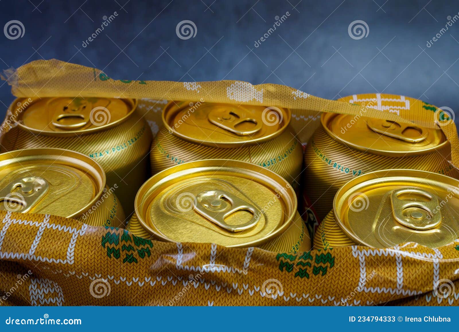 Image of Beer Cans Top View. Aluminum Beer Cans Stock Image - Image of ...