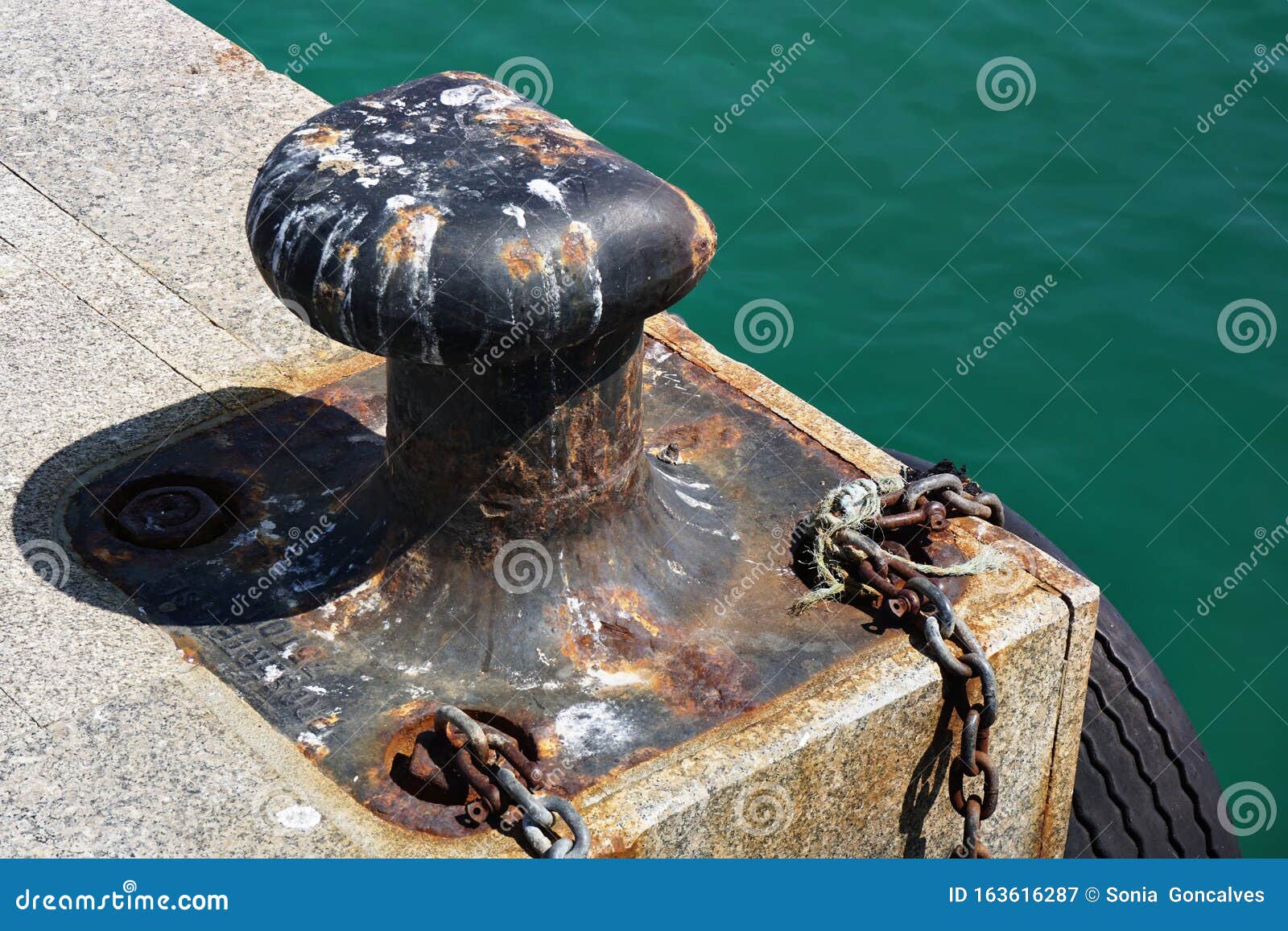 Boat Docking Point at the End of a Pier Stock Image - Image of marina ...