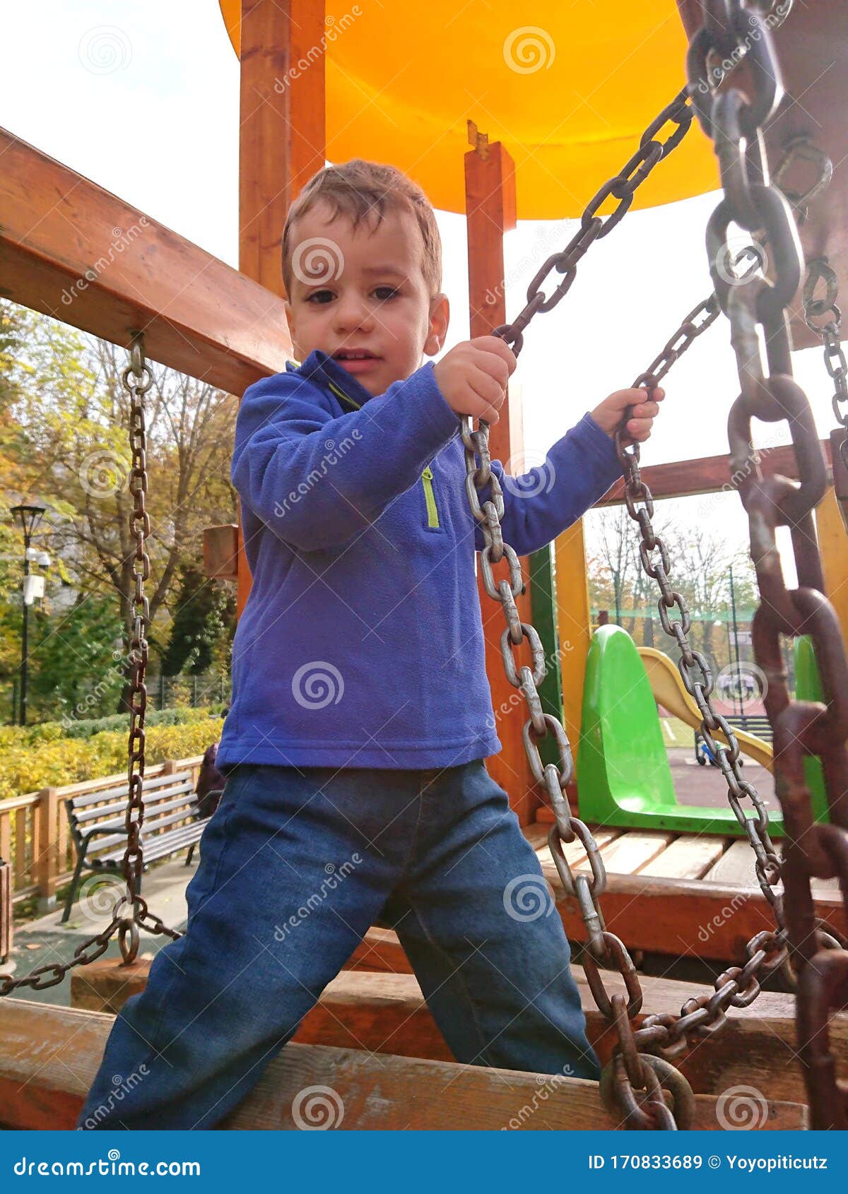 Chains Crossing Close Royalty-Free Stock Photography | CartoonDealer ...