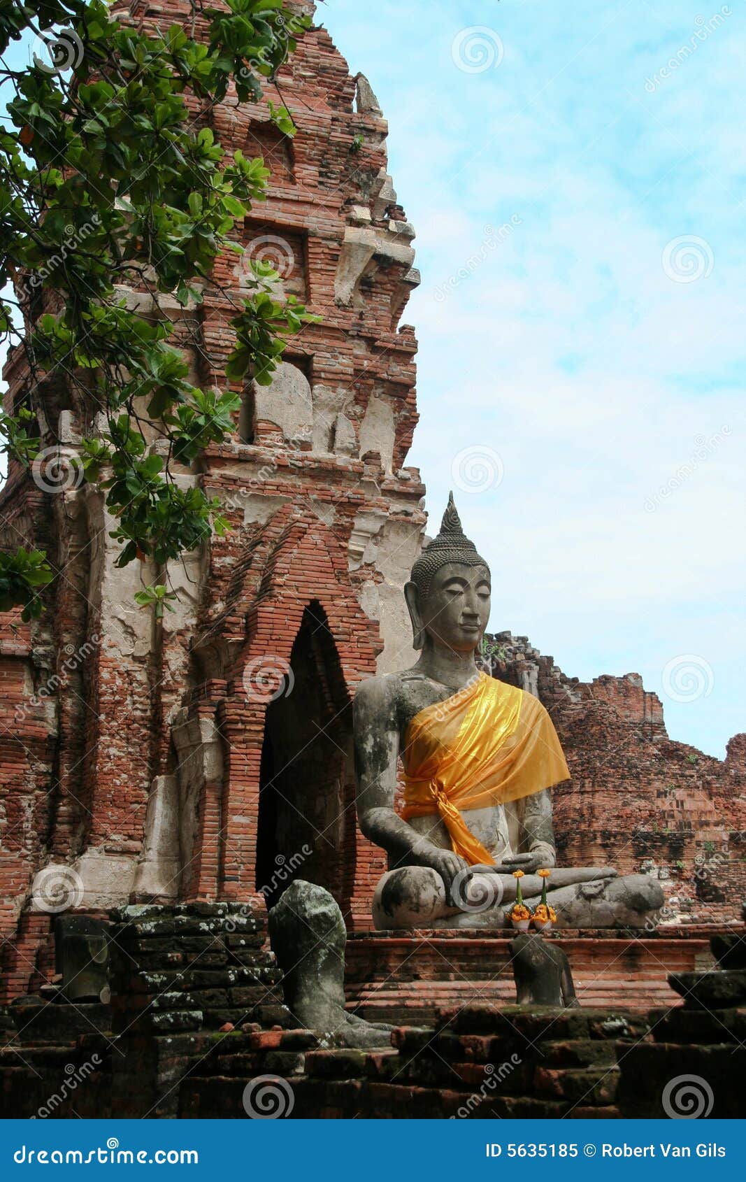 Image de Bouddha image stock. Image du populaire, thaïlande - 5635185