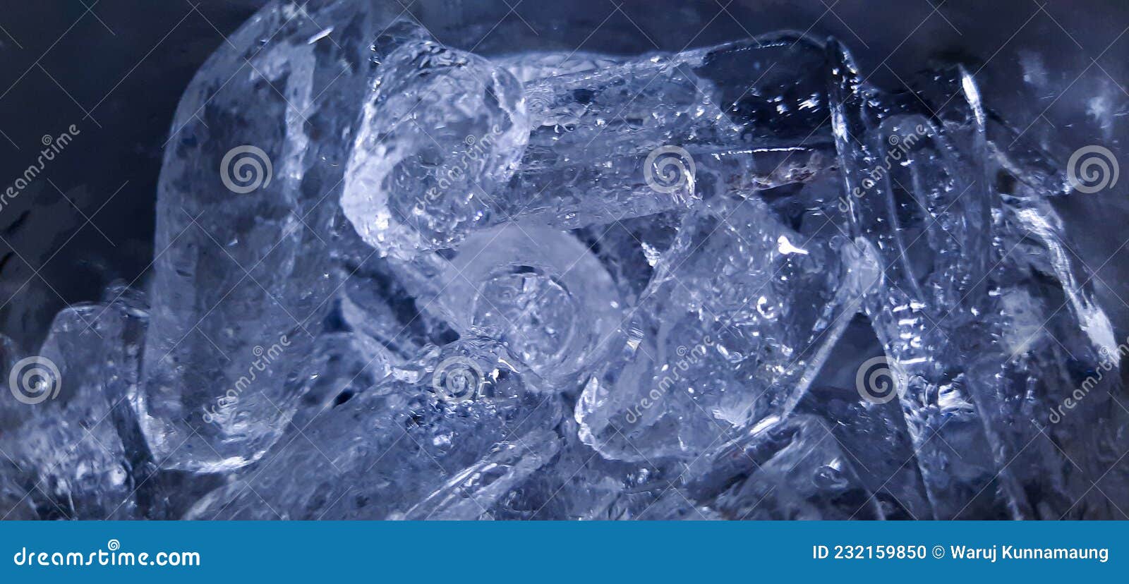 Characteristics of Hard-to-melt Ice Cubes. Stock Photo - Image of frost ...