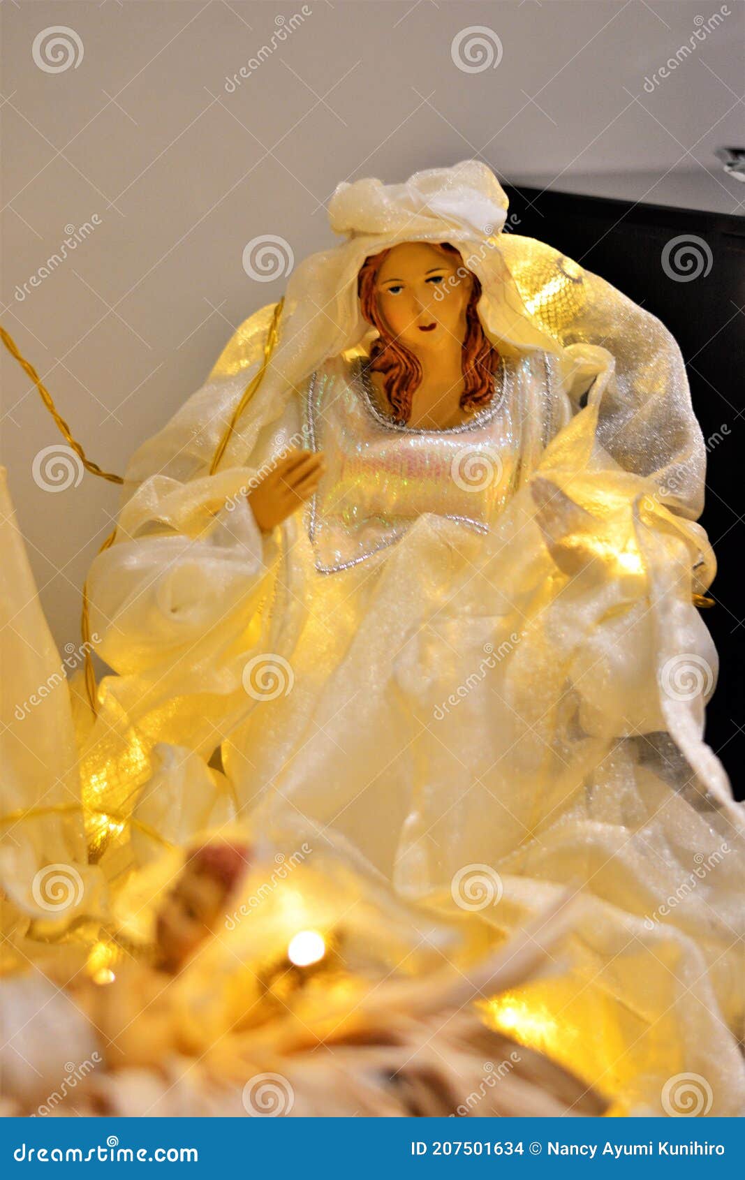 Image of Mary in the Christmas Crib Stock Photo - Image of mary ...