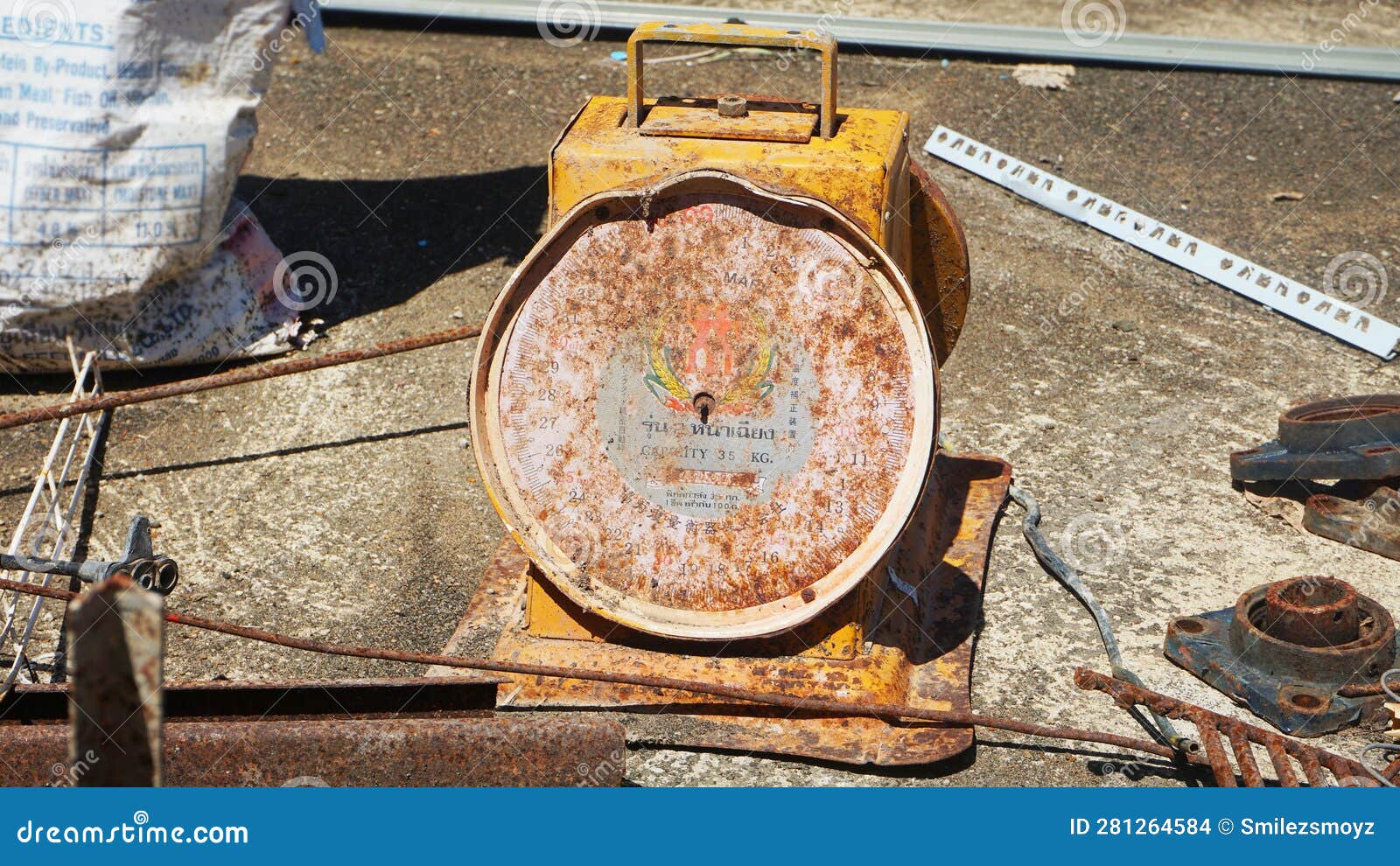 Image of an Old Rusty Weighing Scale. Stock Photo - Image of painting ...