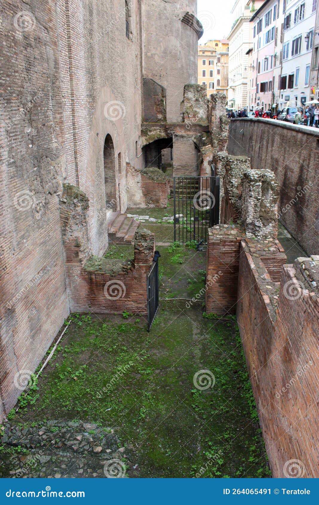 Image of the Pantheon in Rome, Italy Editorial Photo - Image of dome ...