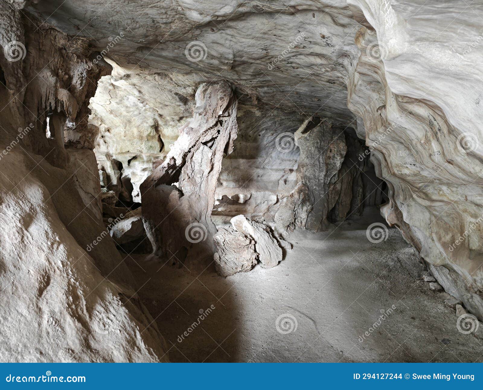 Scene Around the Tunnel Passage in the Dark Cave. Stock Photo - Image ...