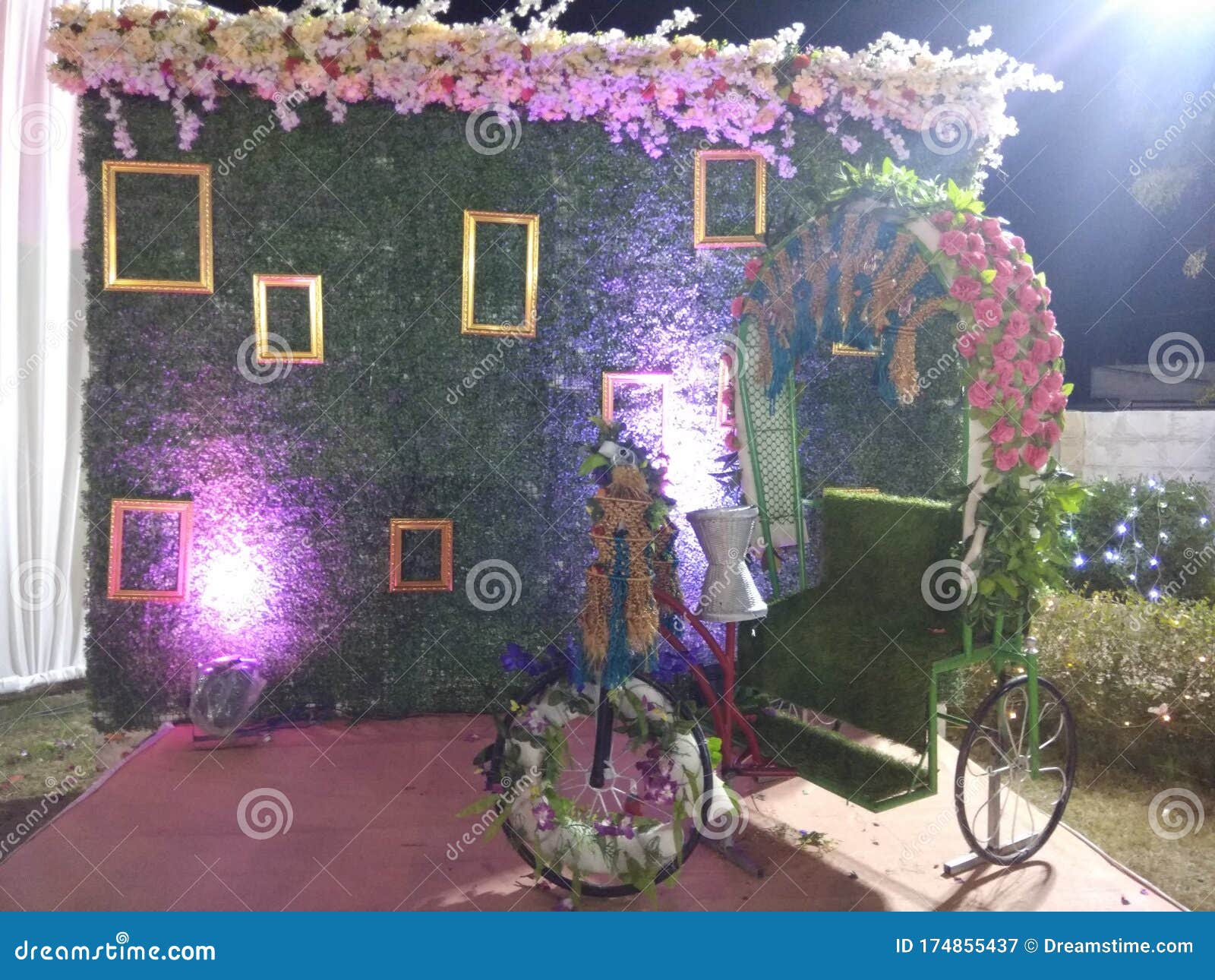 Fun and Interactive Selfie Background Wedding Designs and Templates