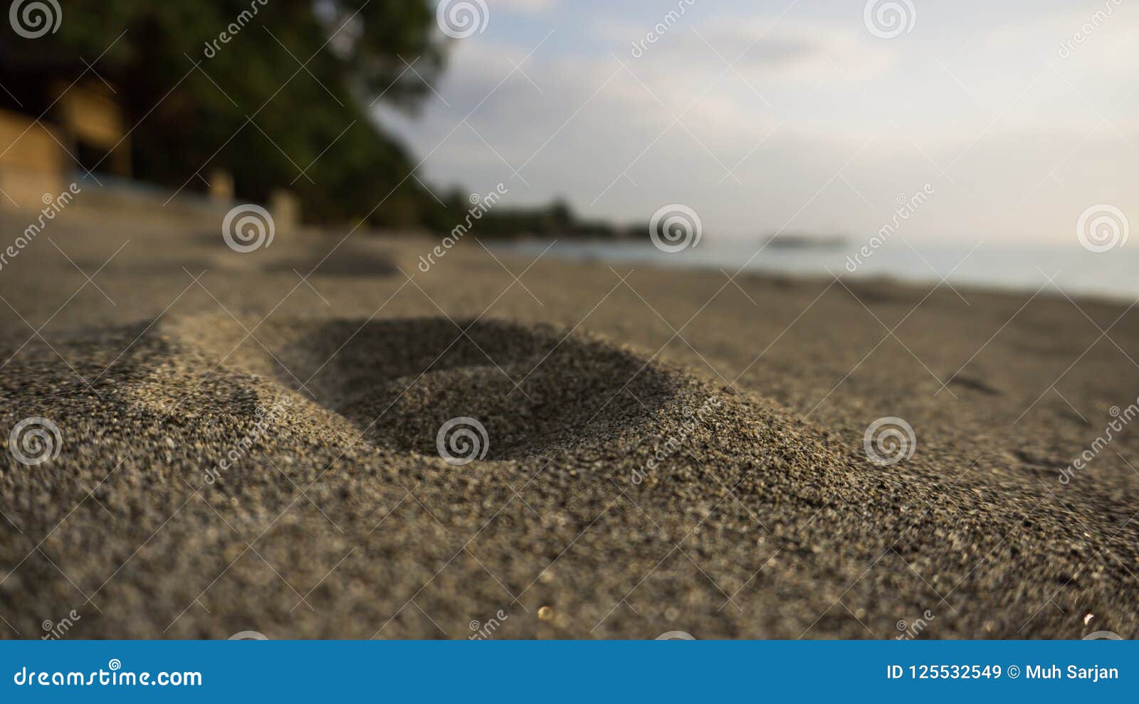 Human trace at beach sand stock image. Image of climb - 125532549