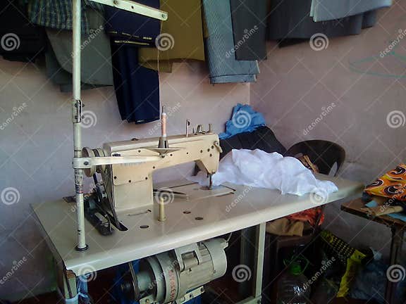 Image of sweing machine stock photo. Image of sweing - 213225072