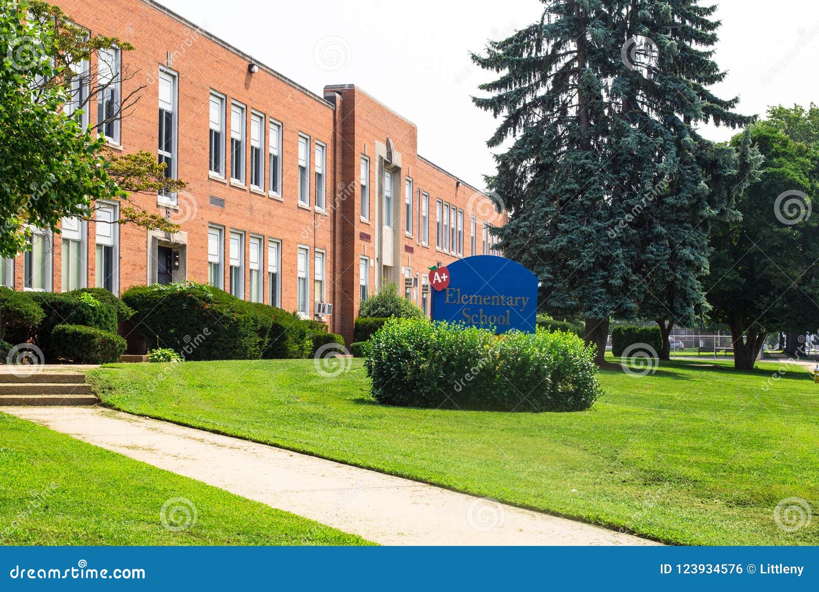View of Typical American School Building Exterior Stock Photo - Image ...