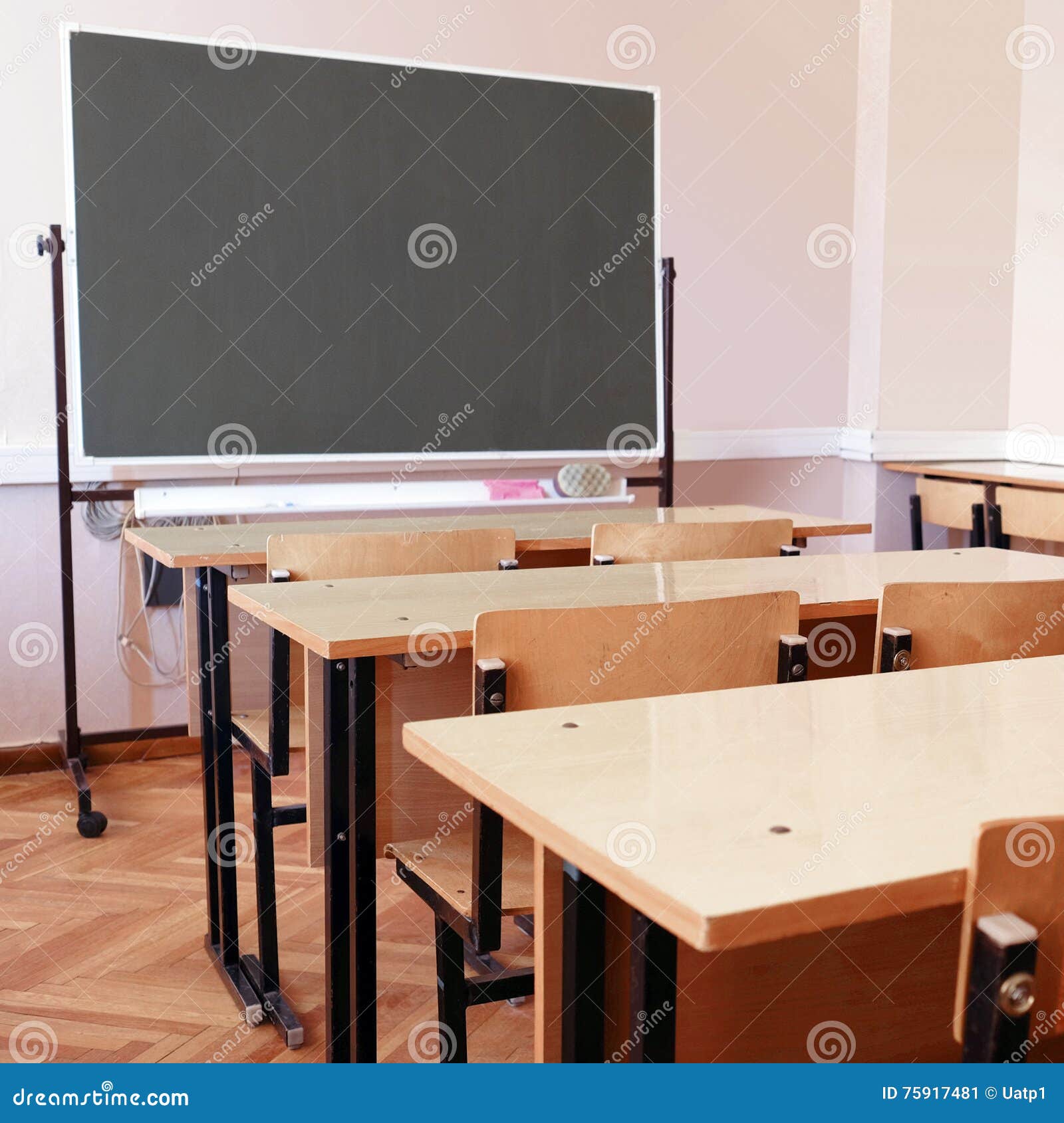 Imagem da sala de aula imagem de stock. Imagem de aprenda - 75917481