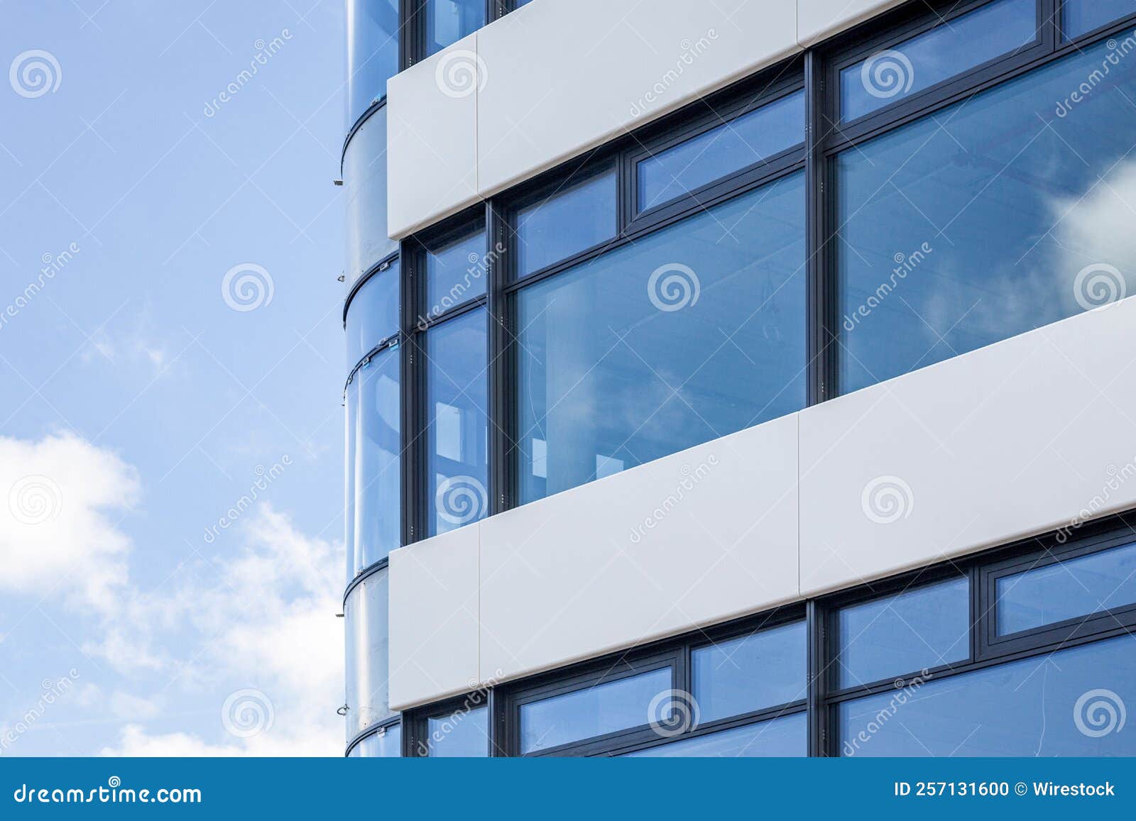 Imagen De La Fachada Exterior De Un Edificio Moderno De Dinamarca Foto ...