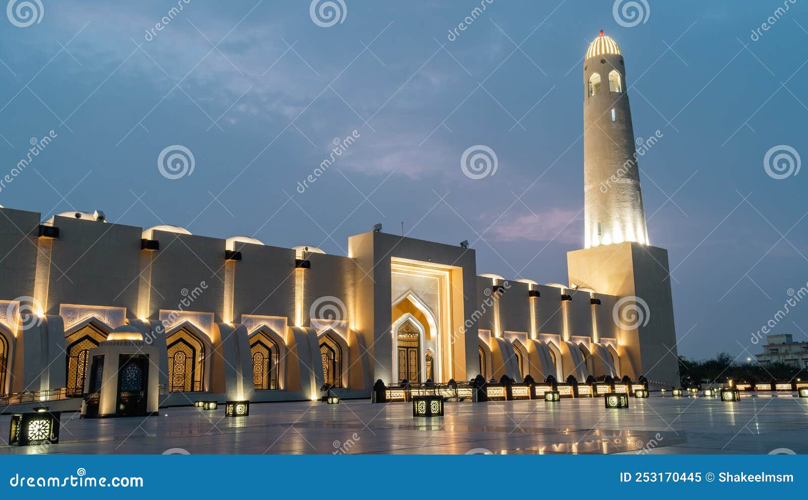 Imam Abdul Wahab Moskee : De Grote Moskee Van De Staat Qatar Stock ...