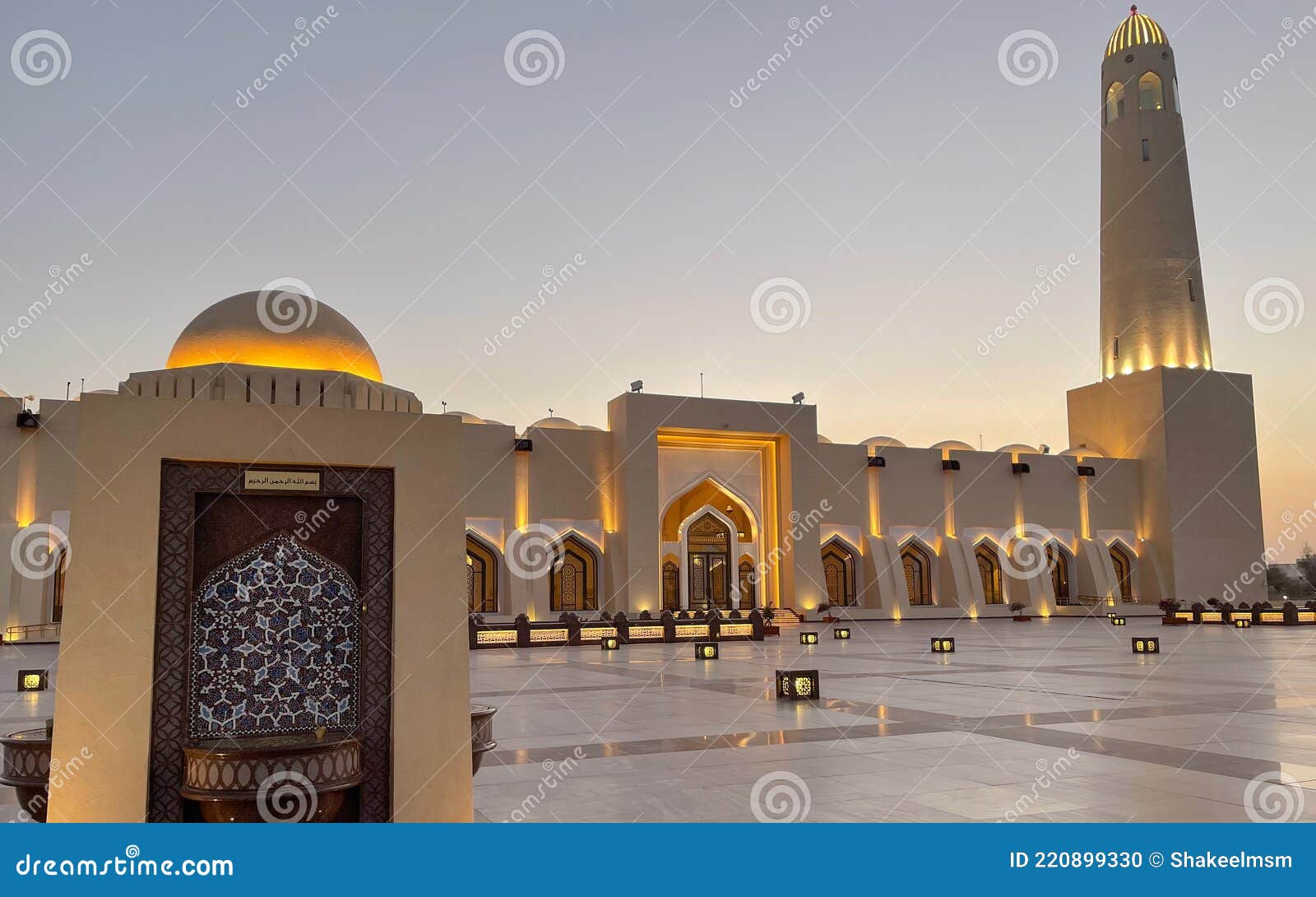 Imam Abdul Wahab Mosque: The Qatar State Grand Mosque .Beautiful ...